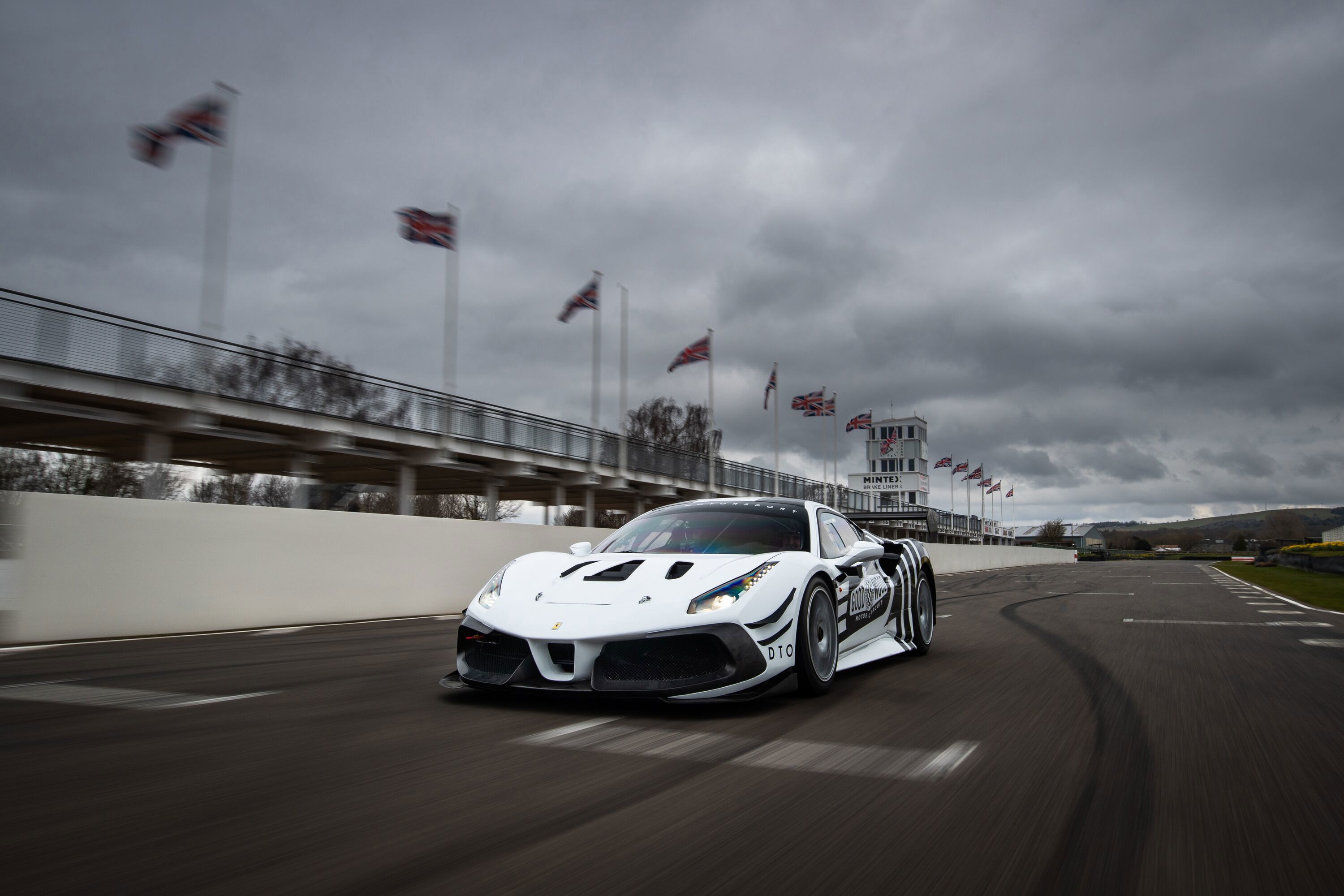 The ten best cars with suicide doors | GRR