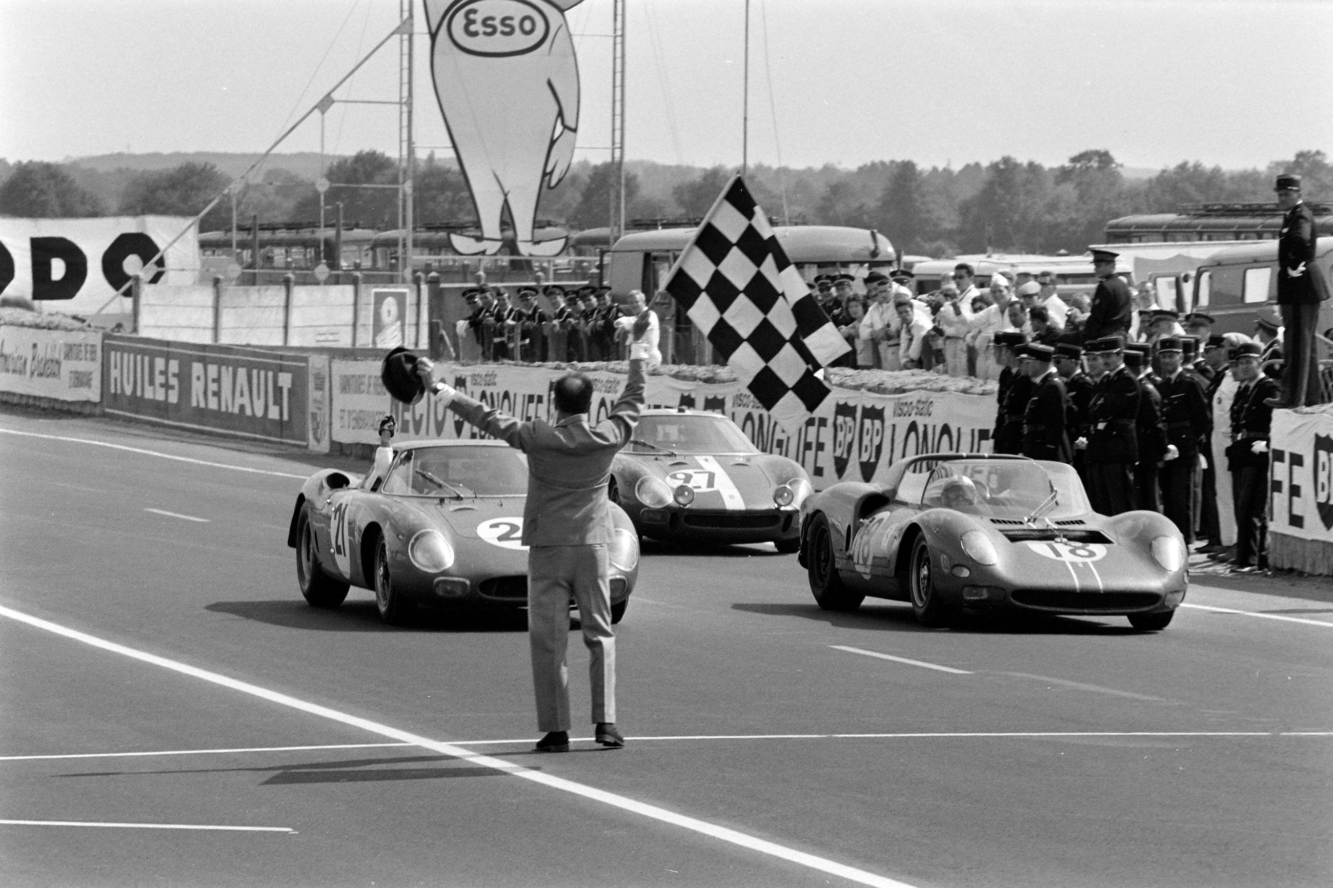 Le Mans 1965, the weirdest race Le Mans ever held