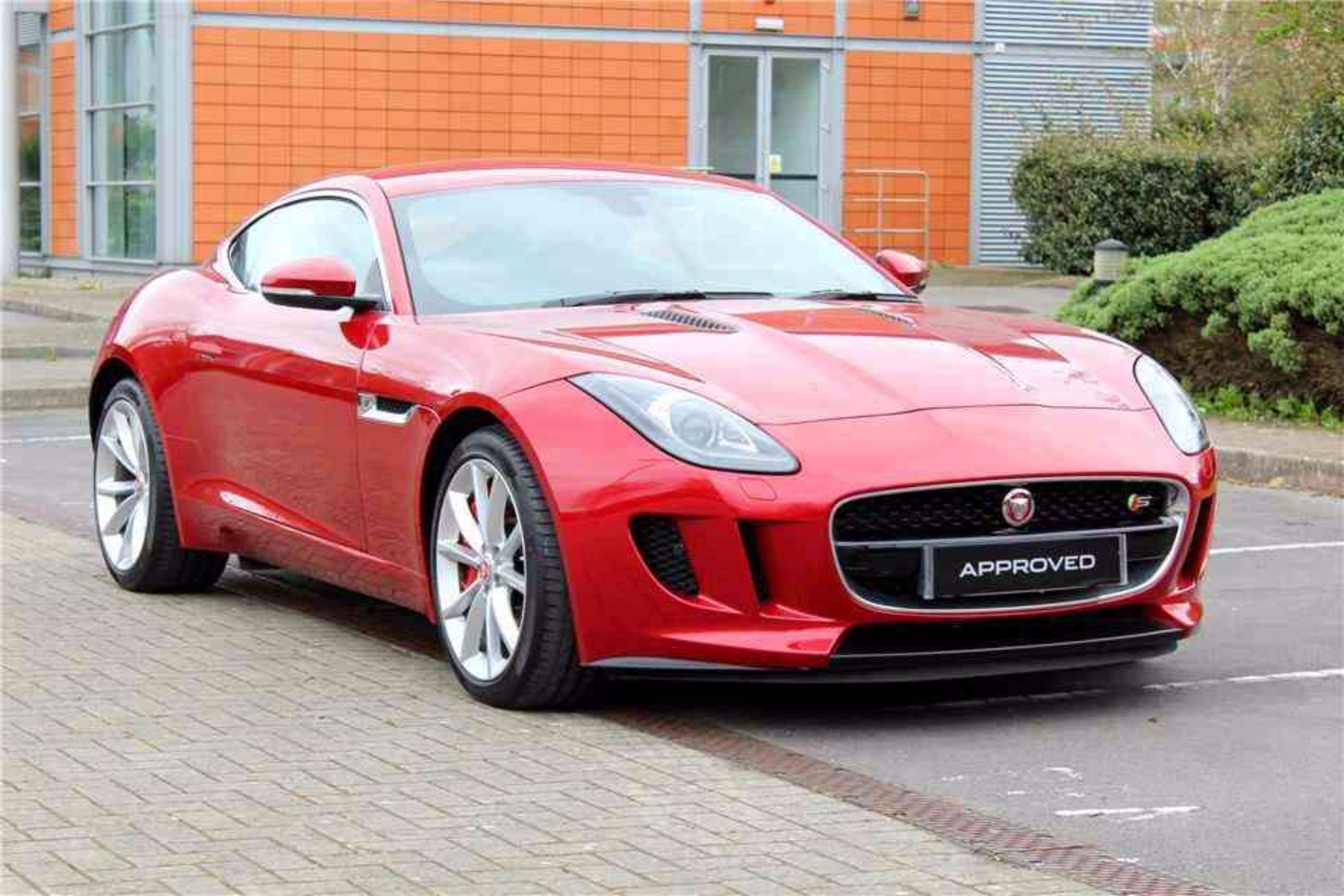 Review: Jaguar F-Type R | GRR