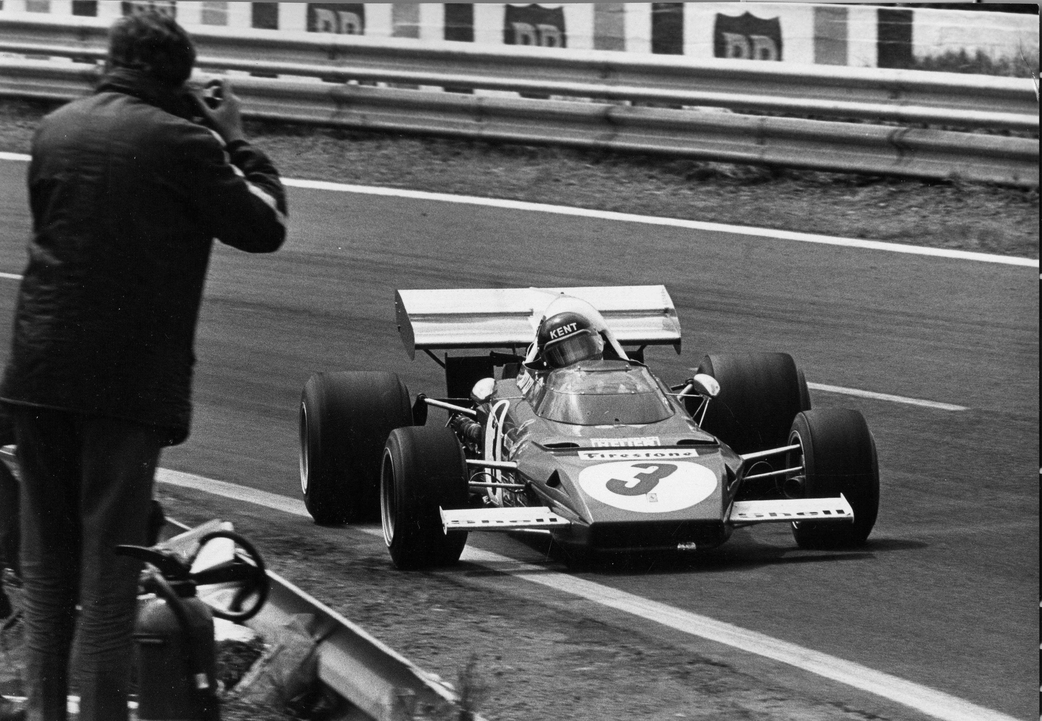 Doug Nye: Remembering motorsport photographer legend, Maurice Rowe