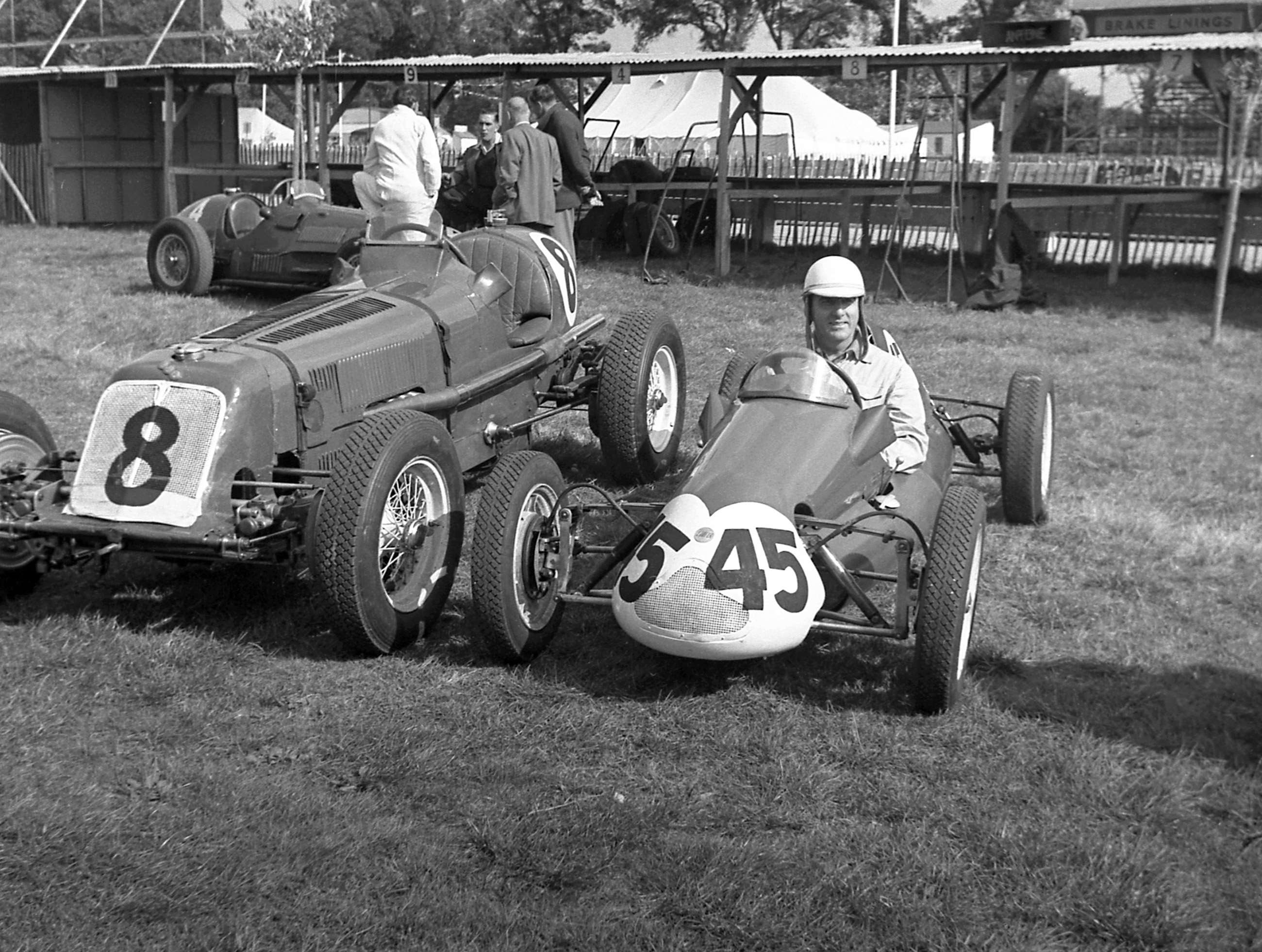 Moss, Hawthorn, Salvadori, Collins, Gonzalez... Goodwood's fastest laps