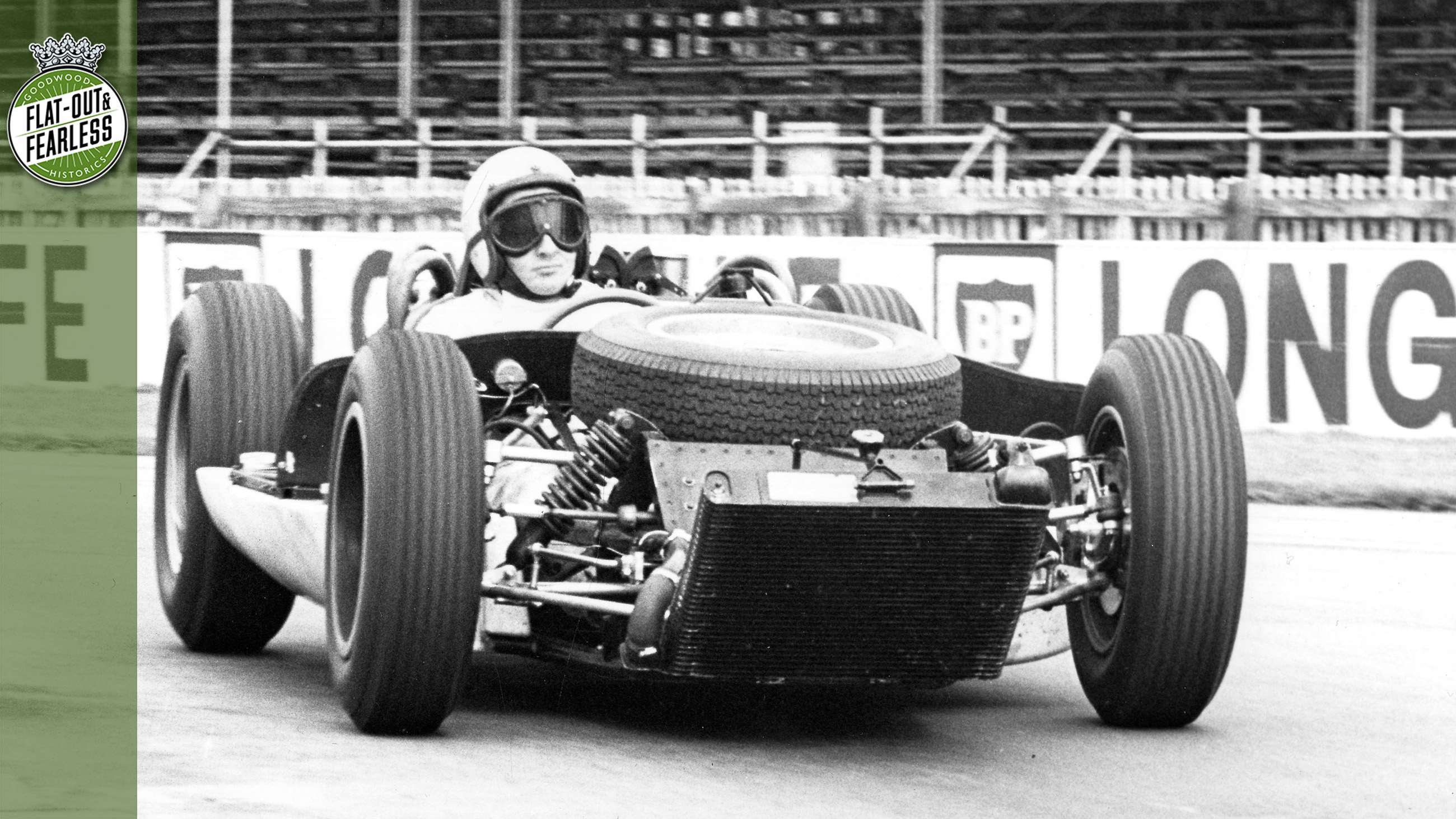 This McLaren M1A is a 551kg V8 rocket ship