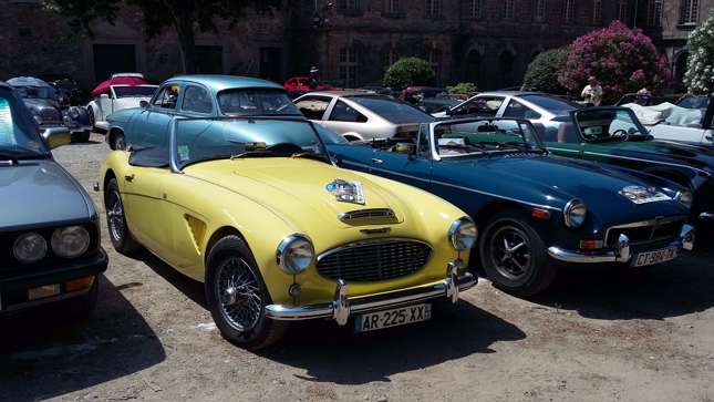 John Simister: Classic car lifestyle – the French might do it best