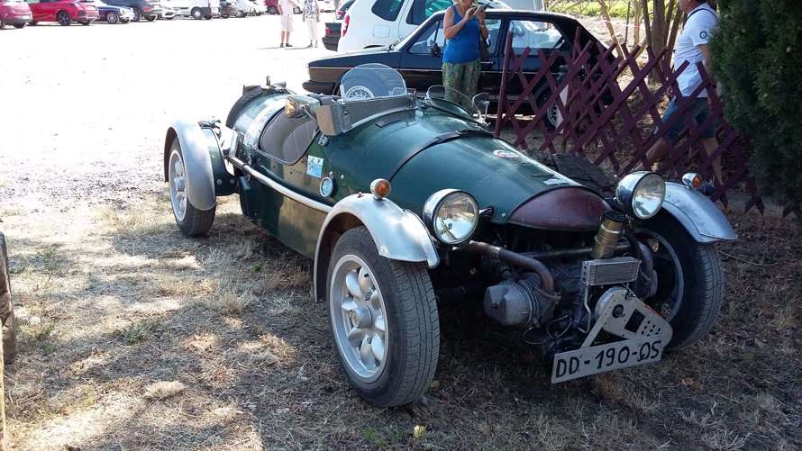 John Simister: Classic car lifestyle – the French might do it best