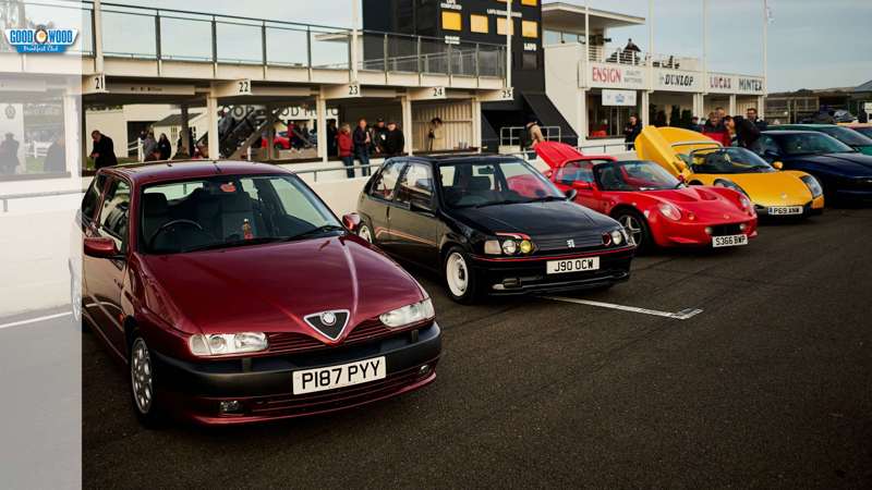 [Gallery] The Grid at '90s Sunday | GRR