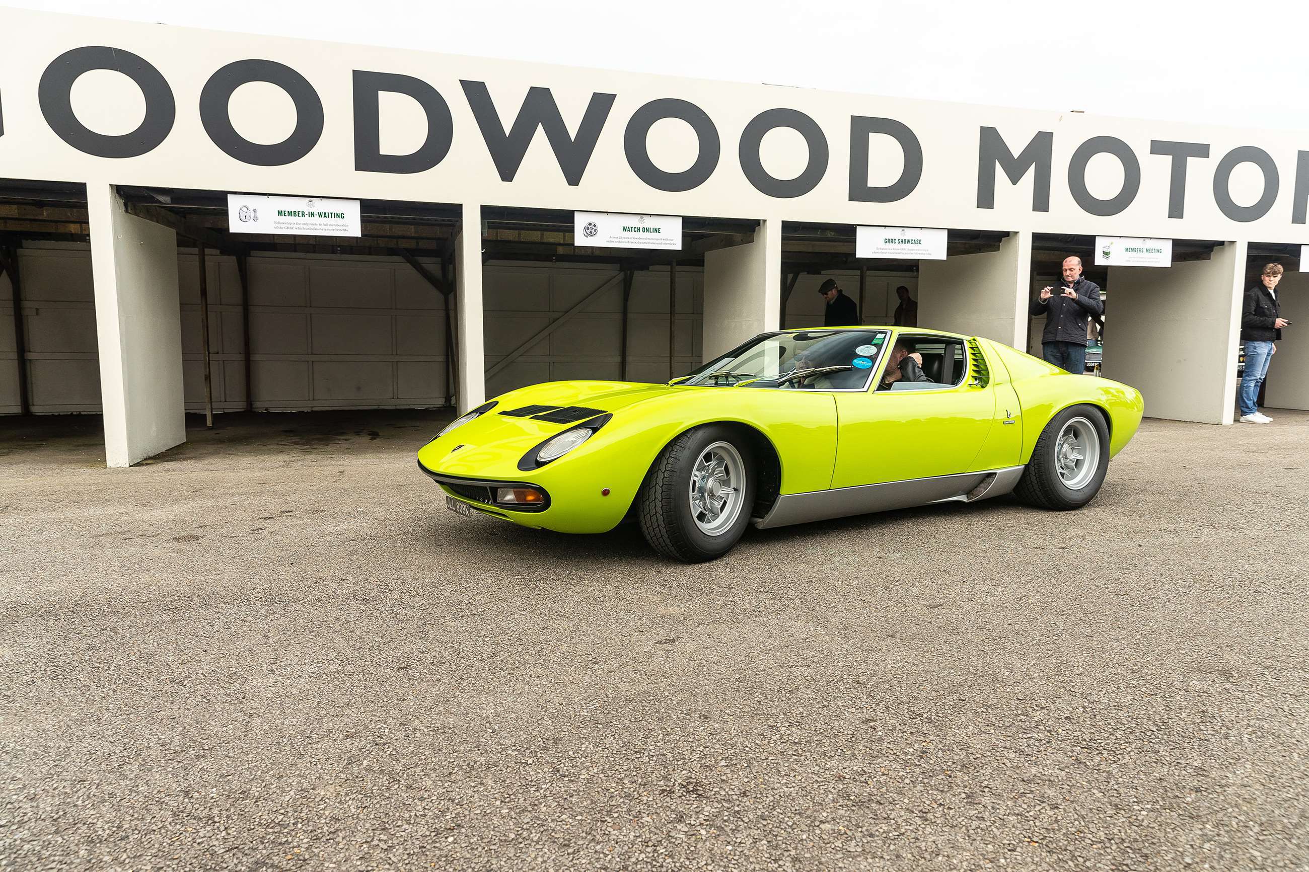 Italian beauties make up the GRRC showcase at 100th Sunday | GRR