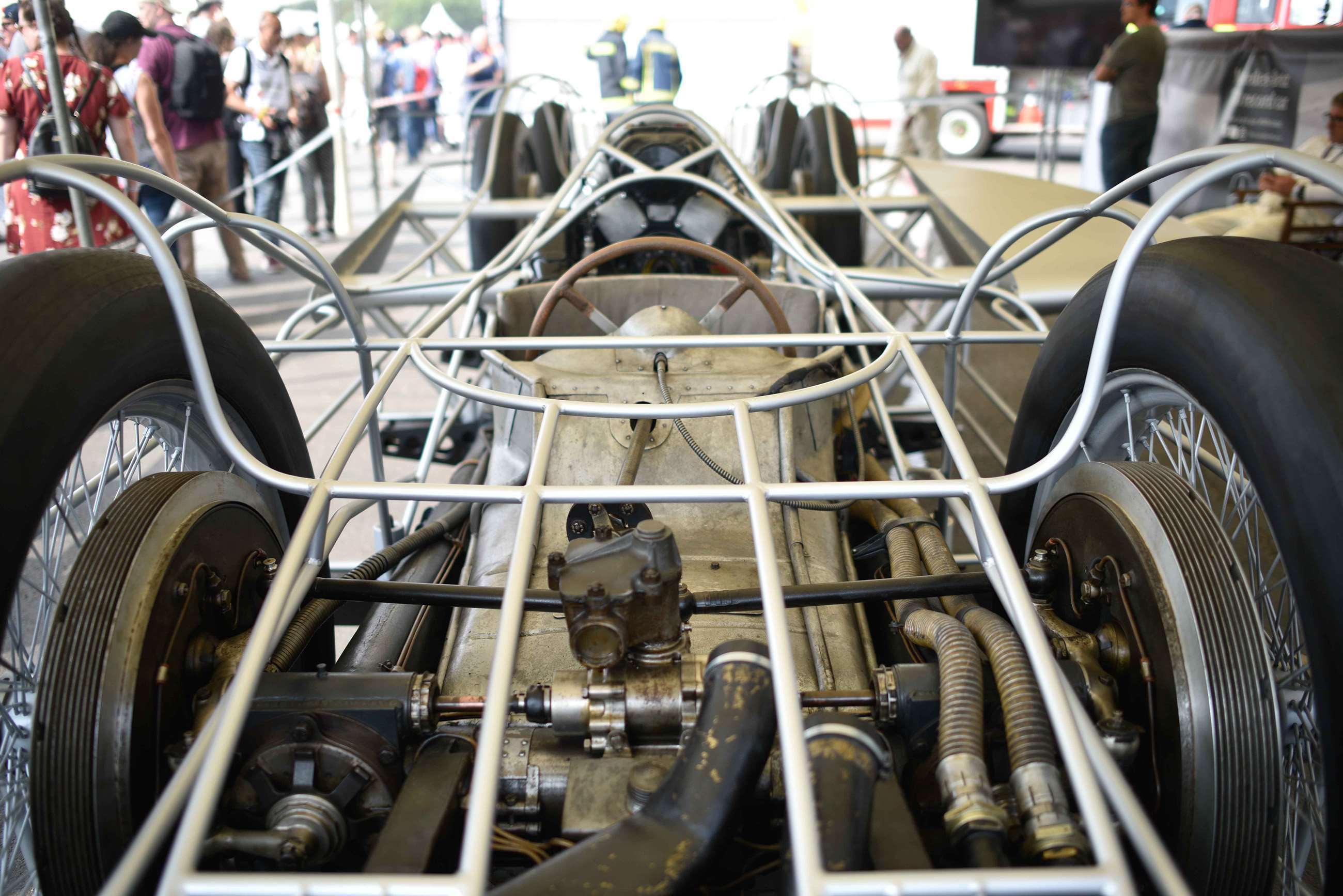 Meet the 44-litre, 3,000bhp Mercedes-Benz T80