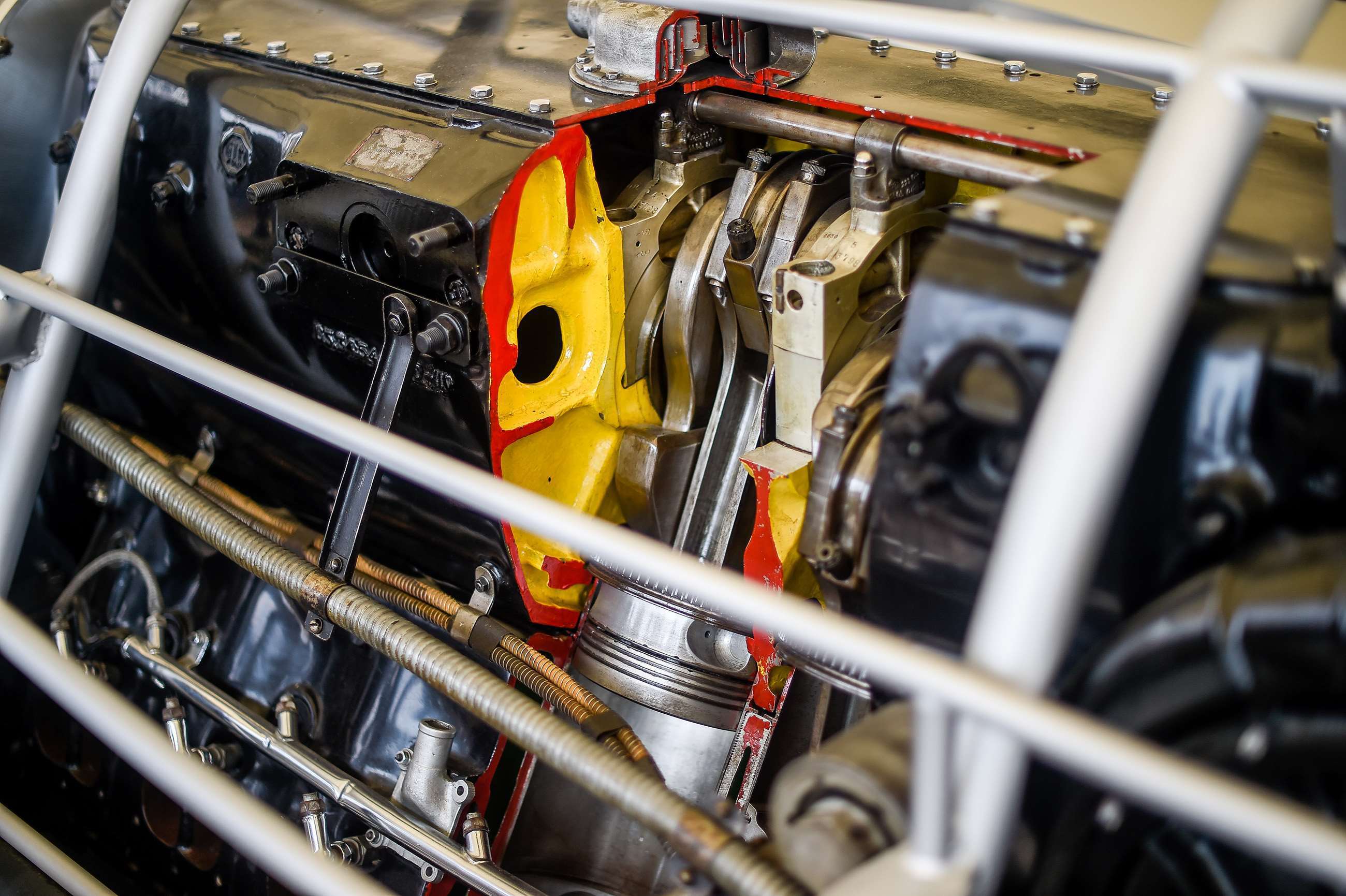 Meet the 44-litre, 3,000bhp Mercedes-Benz T80