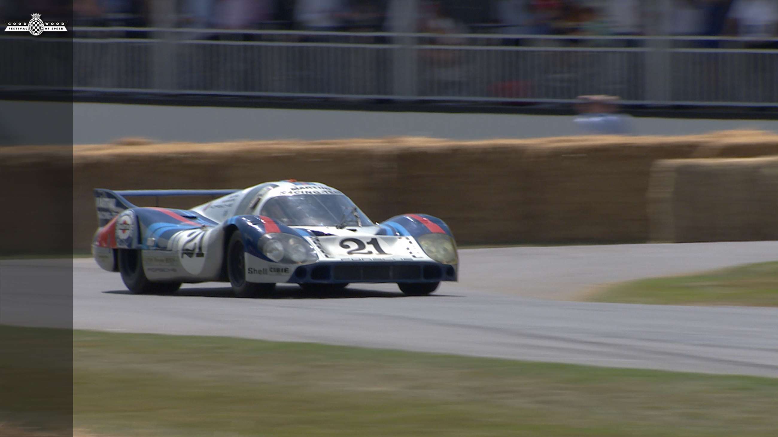 Video: Five spectacular Porsche 917s take to the hill