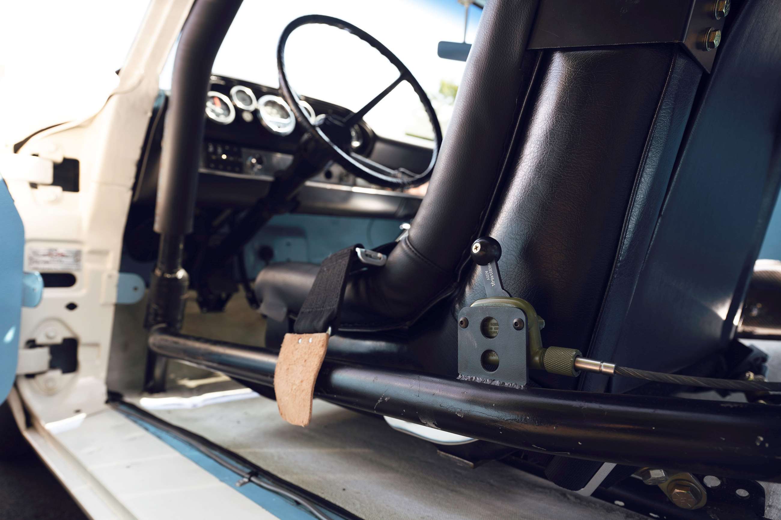 Dan Gurney’s Riverside-winning NASCAR is a brute | GRR