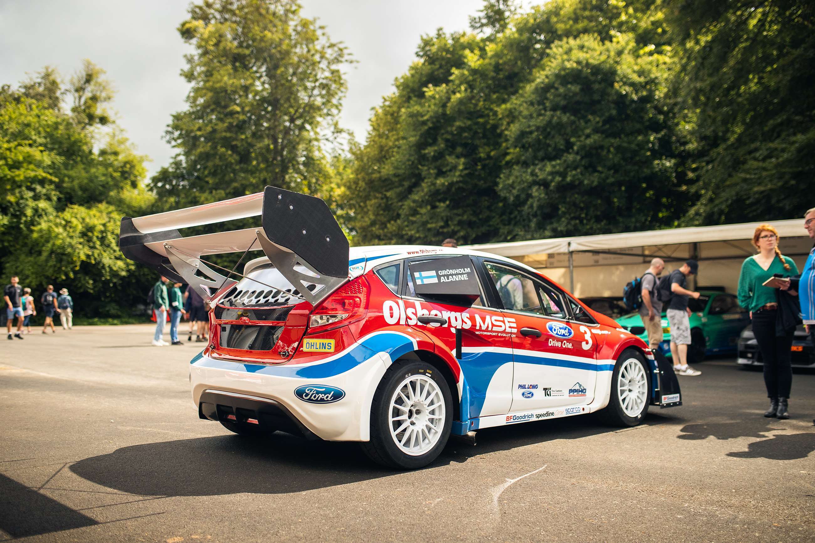 Wrestling a Pikes Peak Fiesta up the Goodwood Hill | GRR