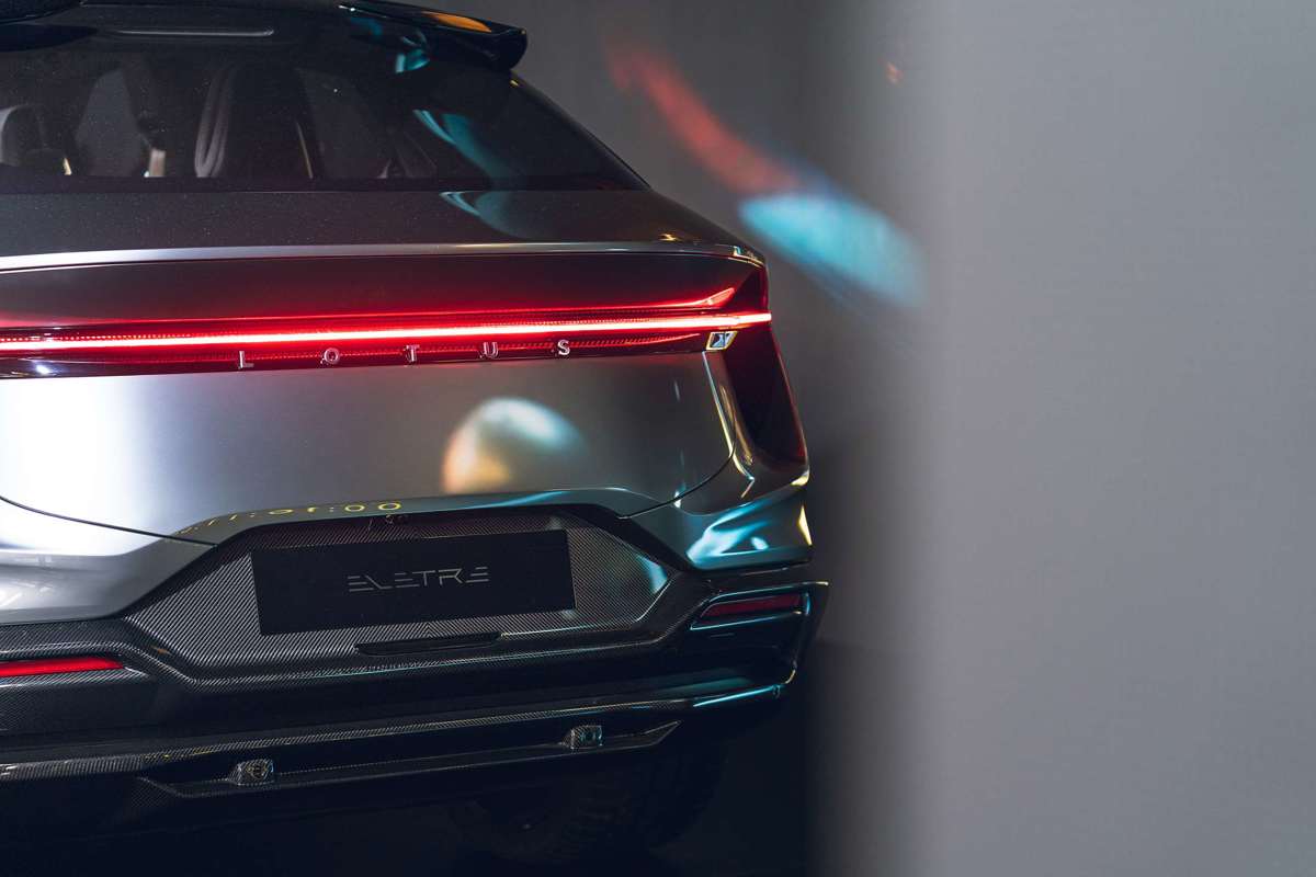 Electric Lotus Eletre SUV debuts at FOS | GRR