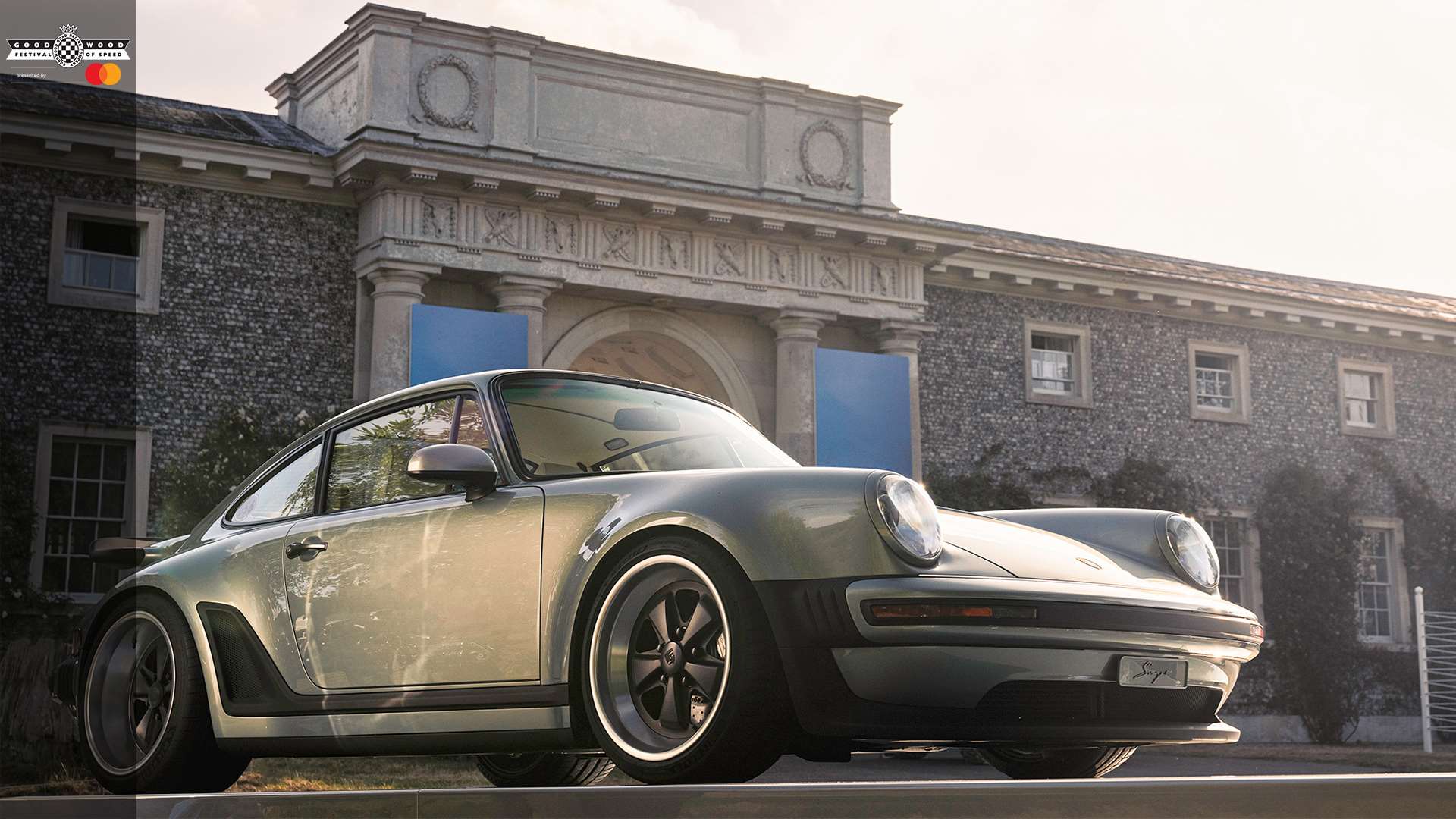 Singer reimagines the 911 Turbo | GRR