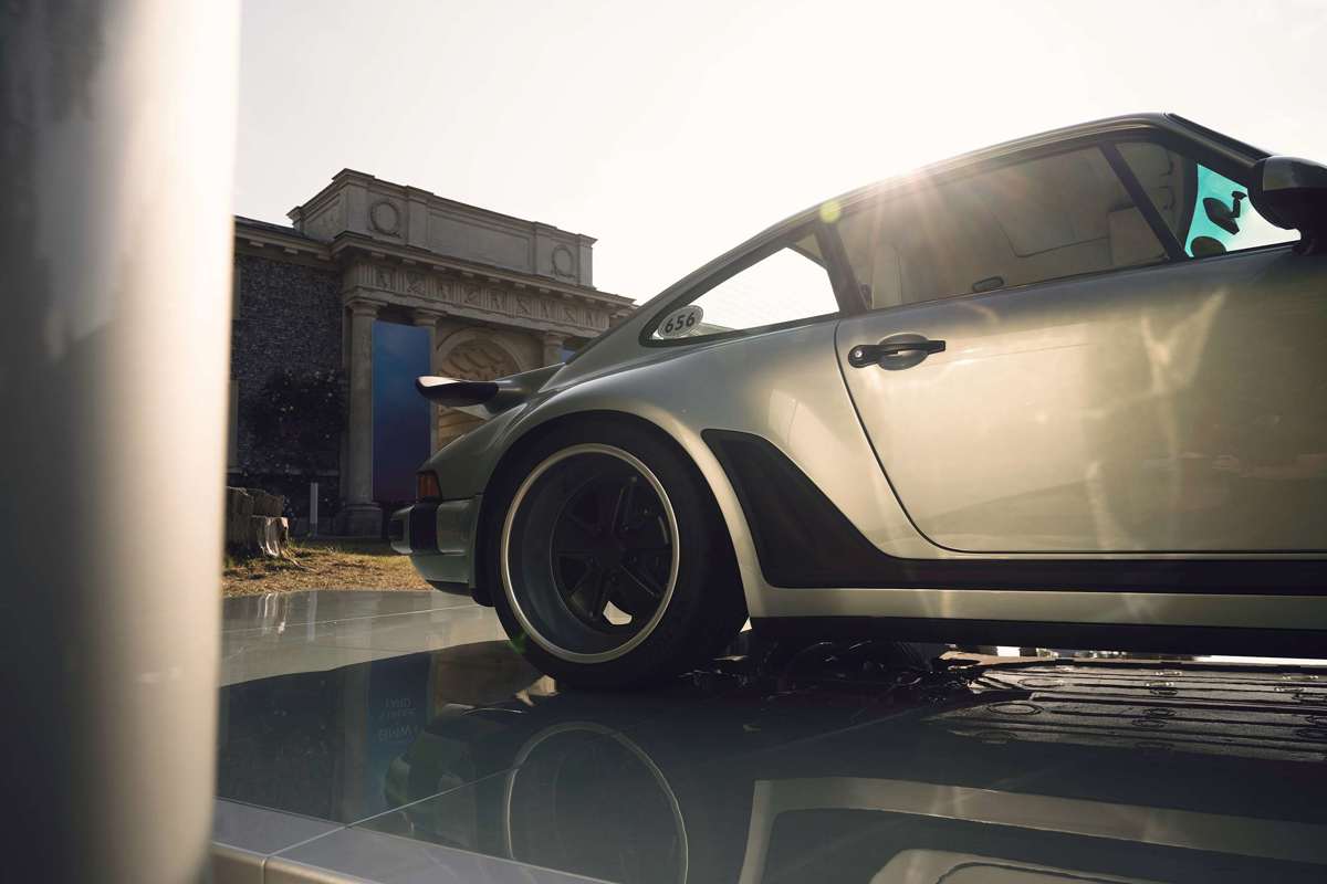 Singer stuns Goodwood with its Turbo Study | GRR