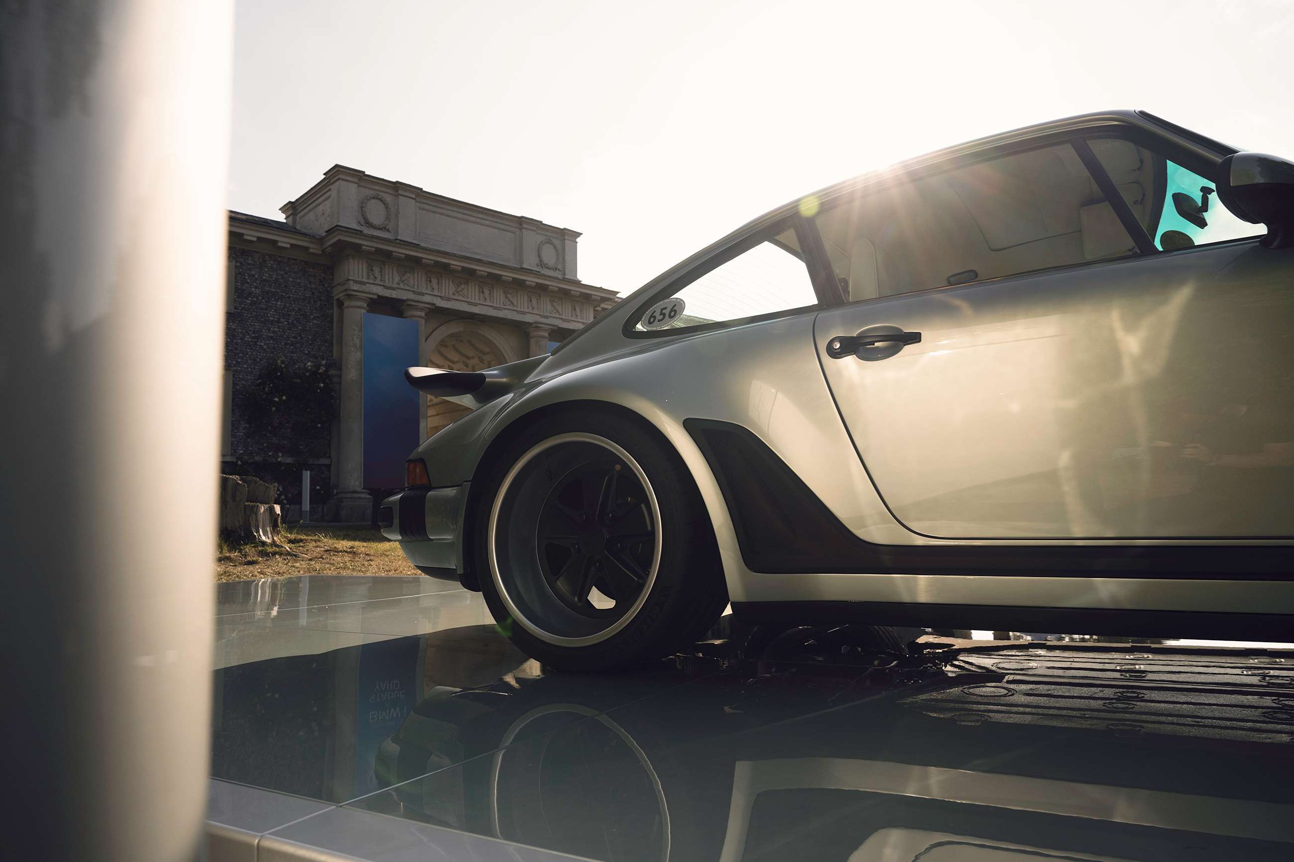 Singer stuns Goodwood with its Turbo Study | GRR