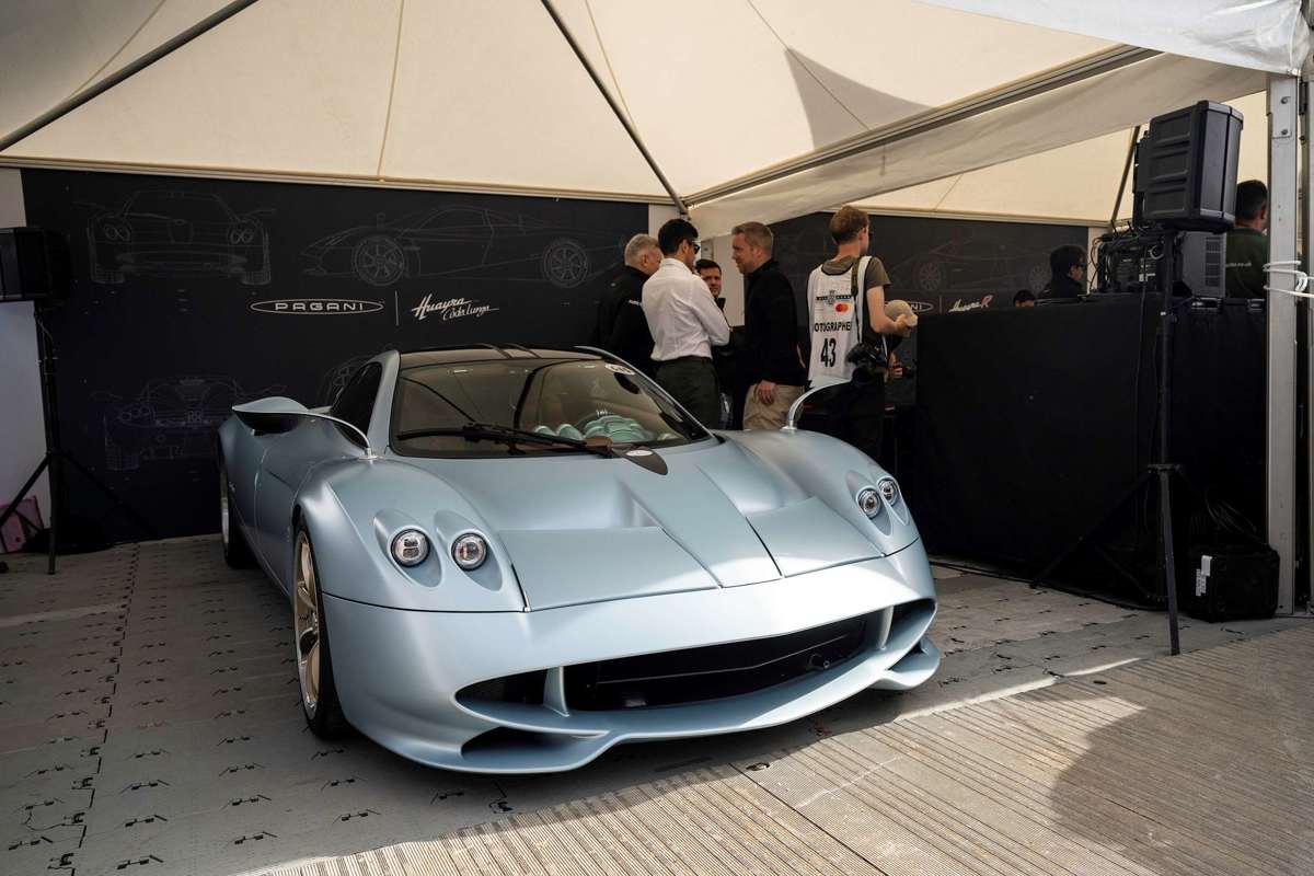 Pagani Huayra Codalunga gets striking reveal at FOS | GRR