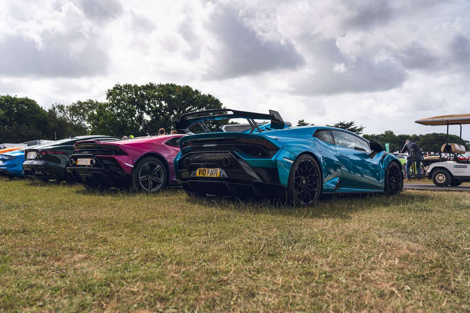 [Gallery] Performance parking on Festival of Speed Saturday | GRR
