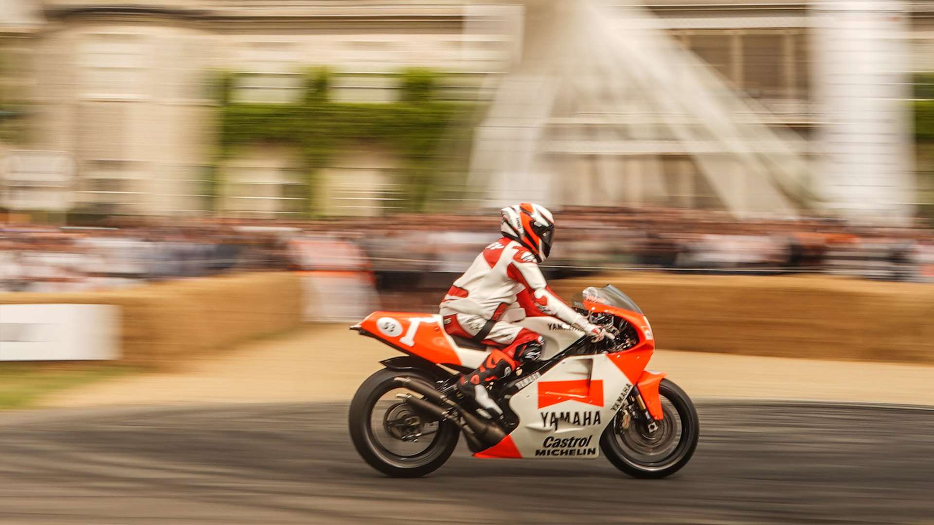 Wayne Rainey reunited with his YZR500 at FOS | GRR