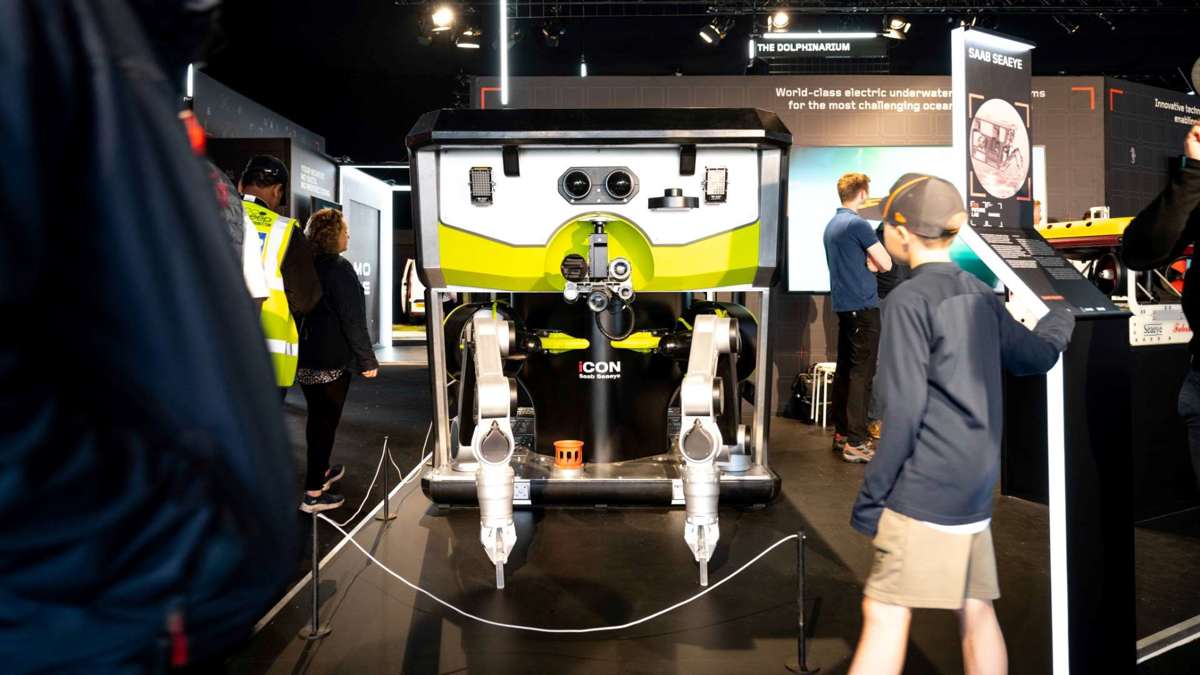 JOB ALERT: Help us create FOS Future Lab | GRR