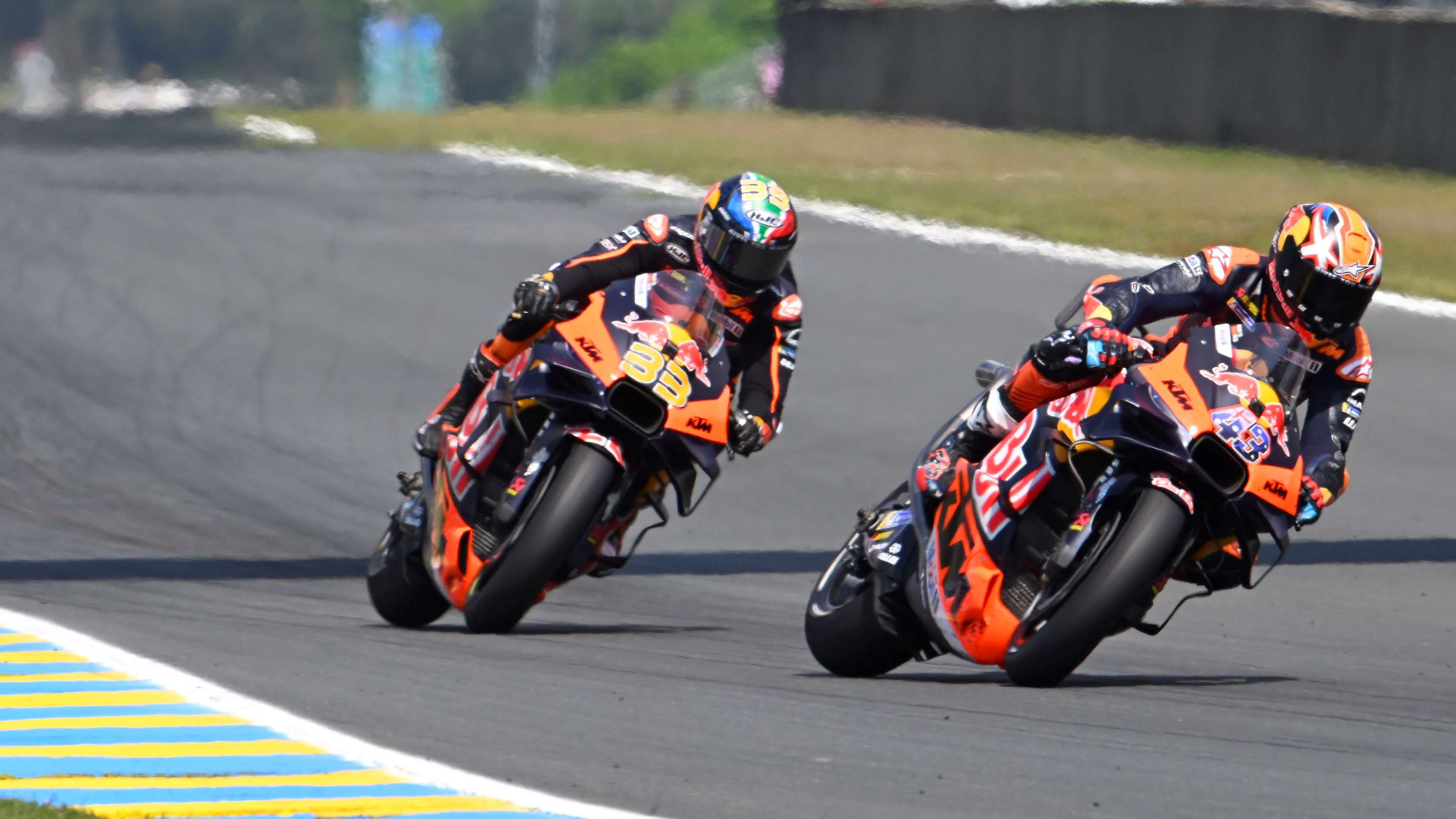 MotoGP champion Bagnaia among ten riders to star at FOS 2023 | GRR