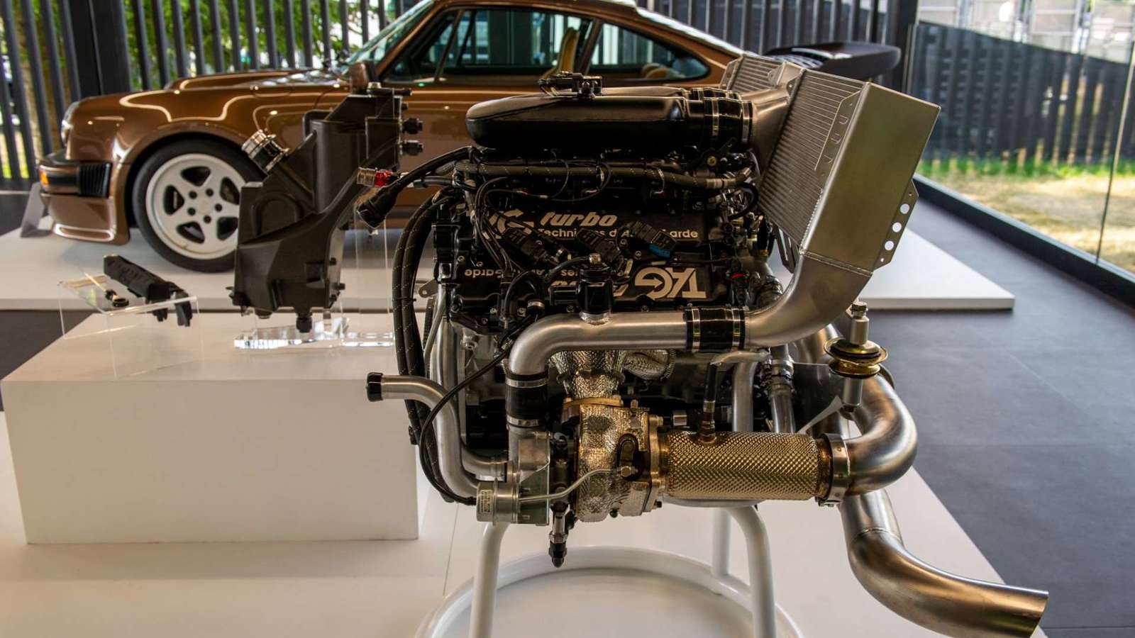 Stefan Johansson to drive his F1-engined Tag Turbo by Lanzante at ...