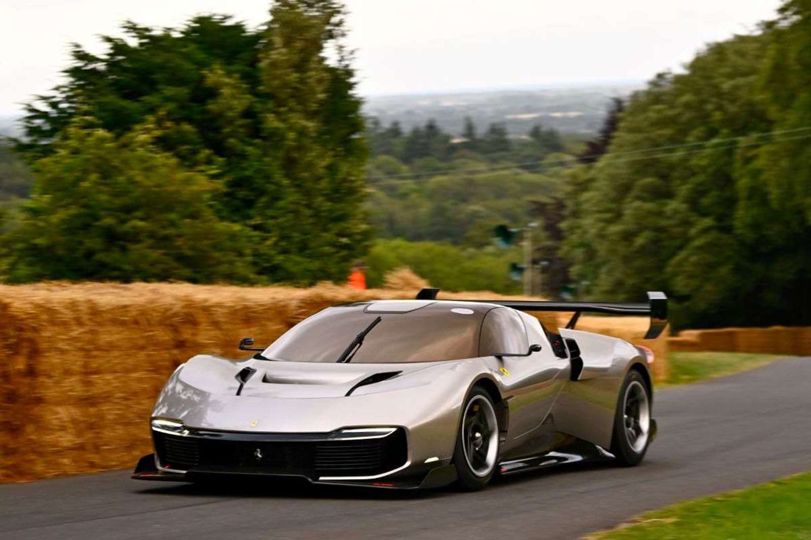 [Video] The one-off Ferrari KC23 debuted at the 2023 Festival of Speed ...