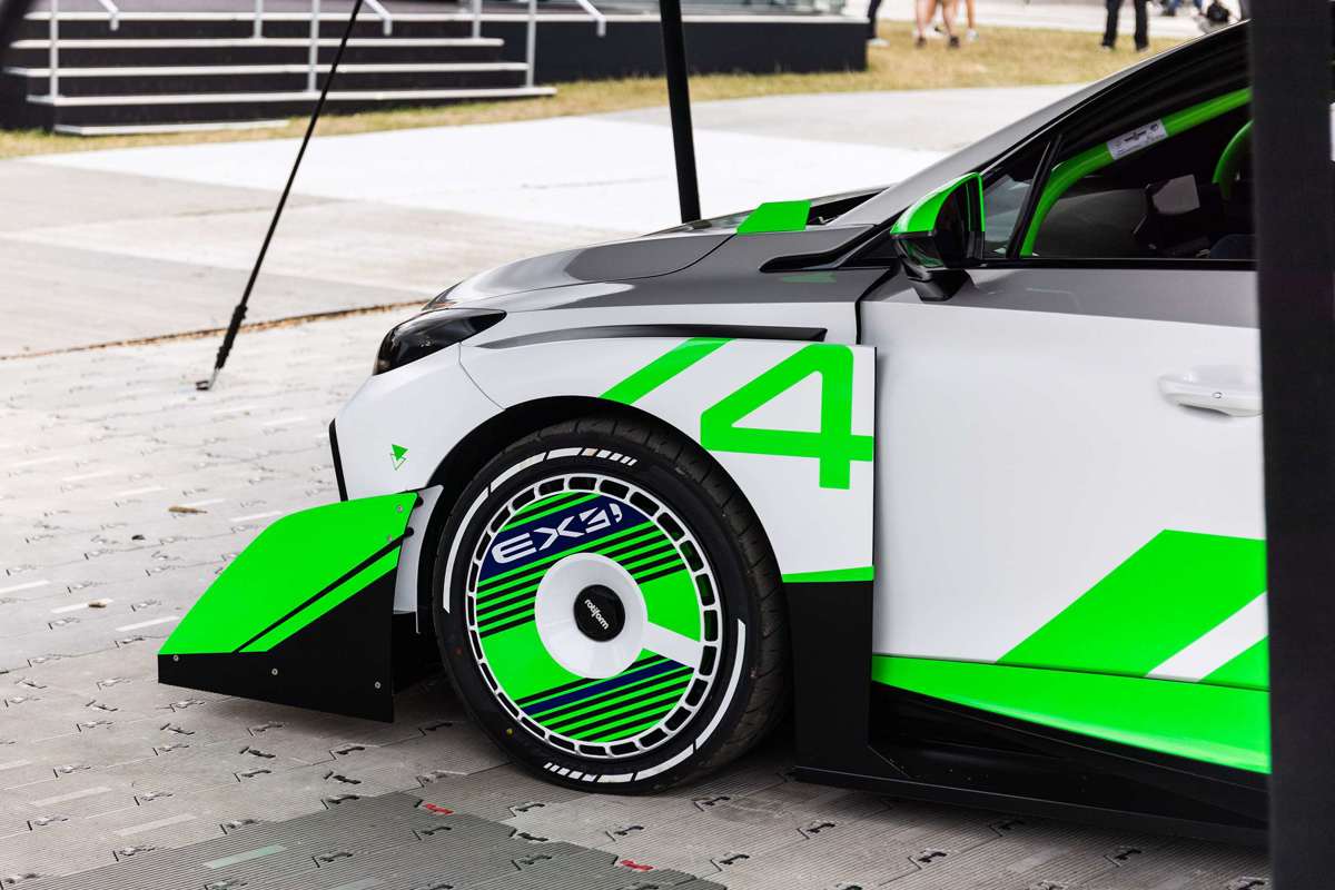 [Video] MG EX4 debuts at 2023 Festival of Speed | GRR