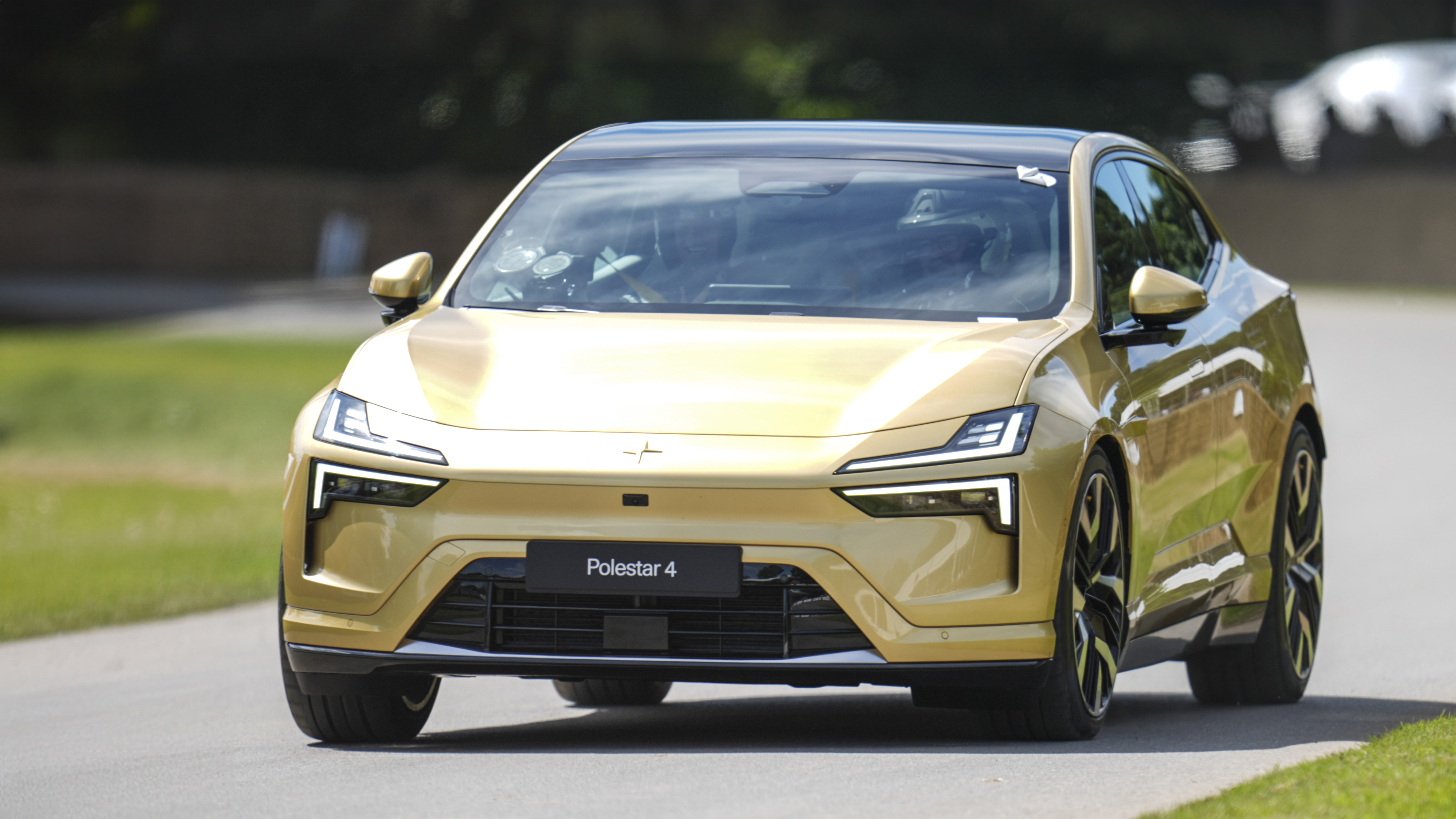 [Video] Polestar 4 takes to the hill at the Festival of Speed | GRR