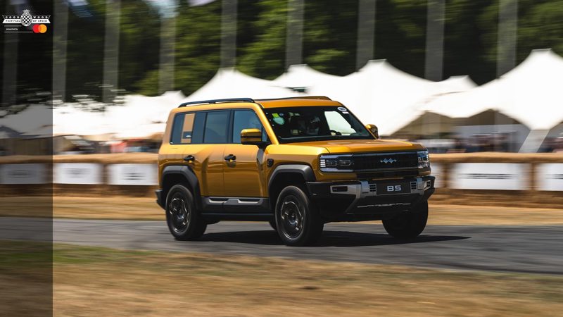 [Video] Denza B5 takes on the FOS Hill on its world debut | GRR