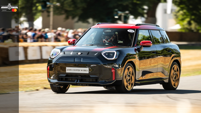 [Video] Mini John Cooper Works Aceman flies at Festival of Speed | GRR