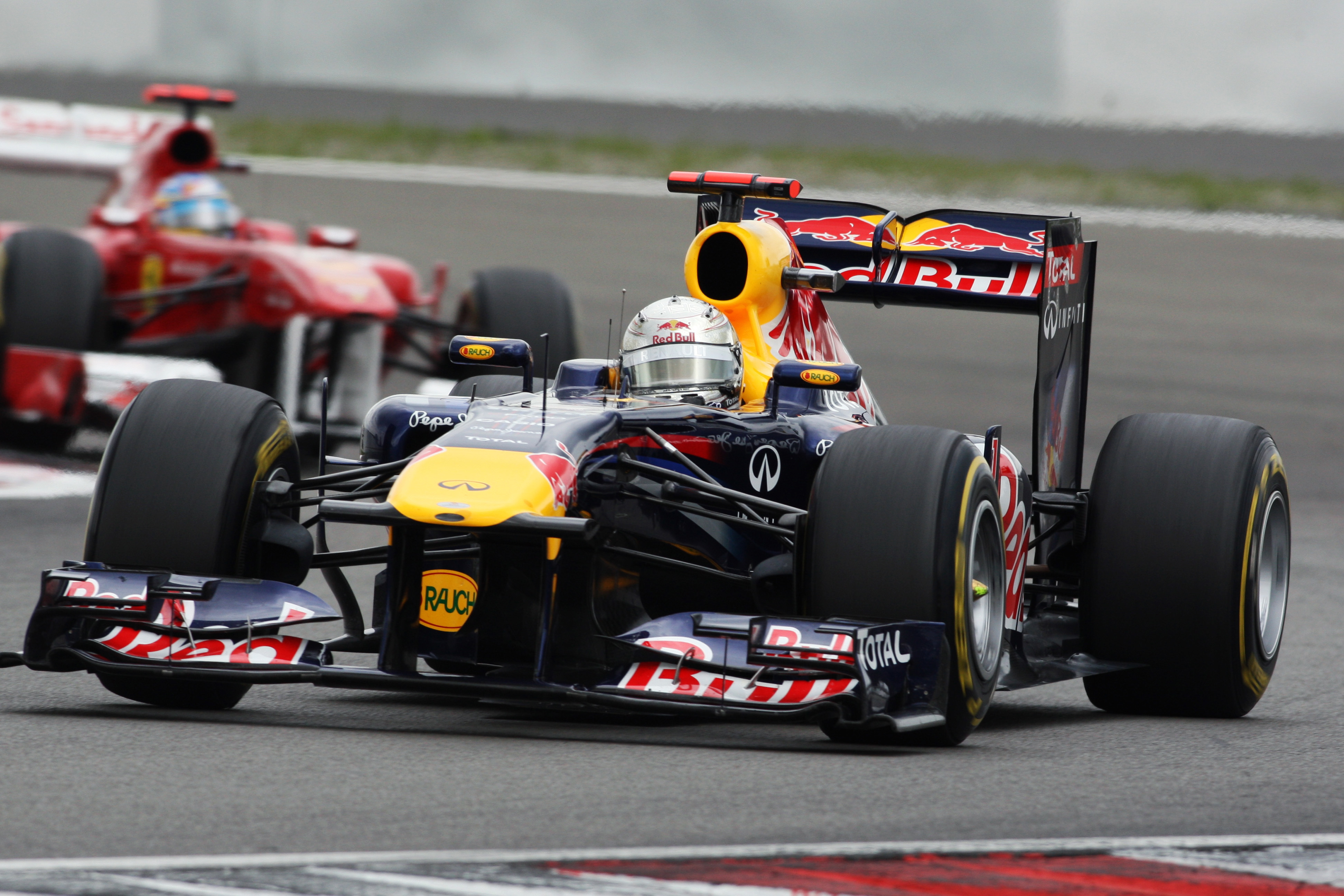 9 F1 teams in action at the 2025 Festival of Speed | GRR