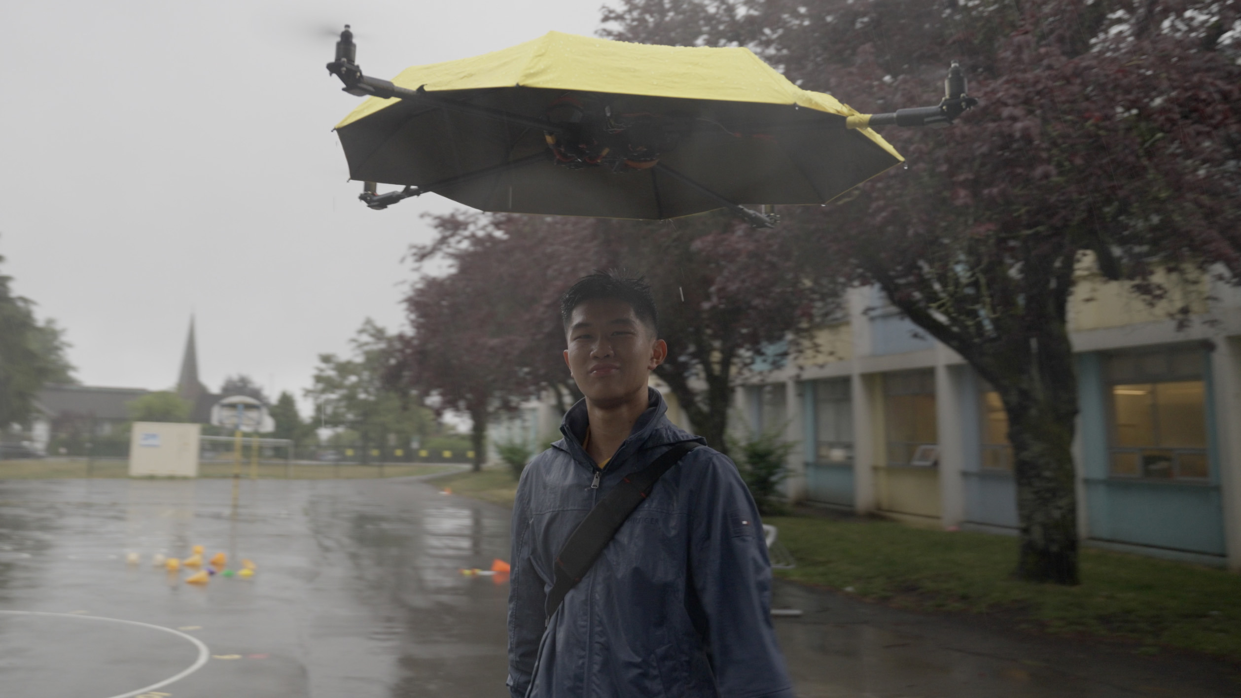Rain, reprogrammed: the autonomous umbrella that follows you | GRR