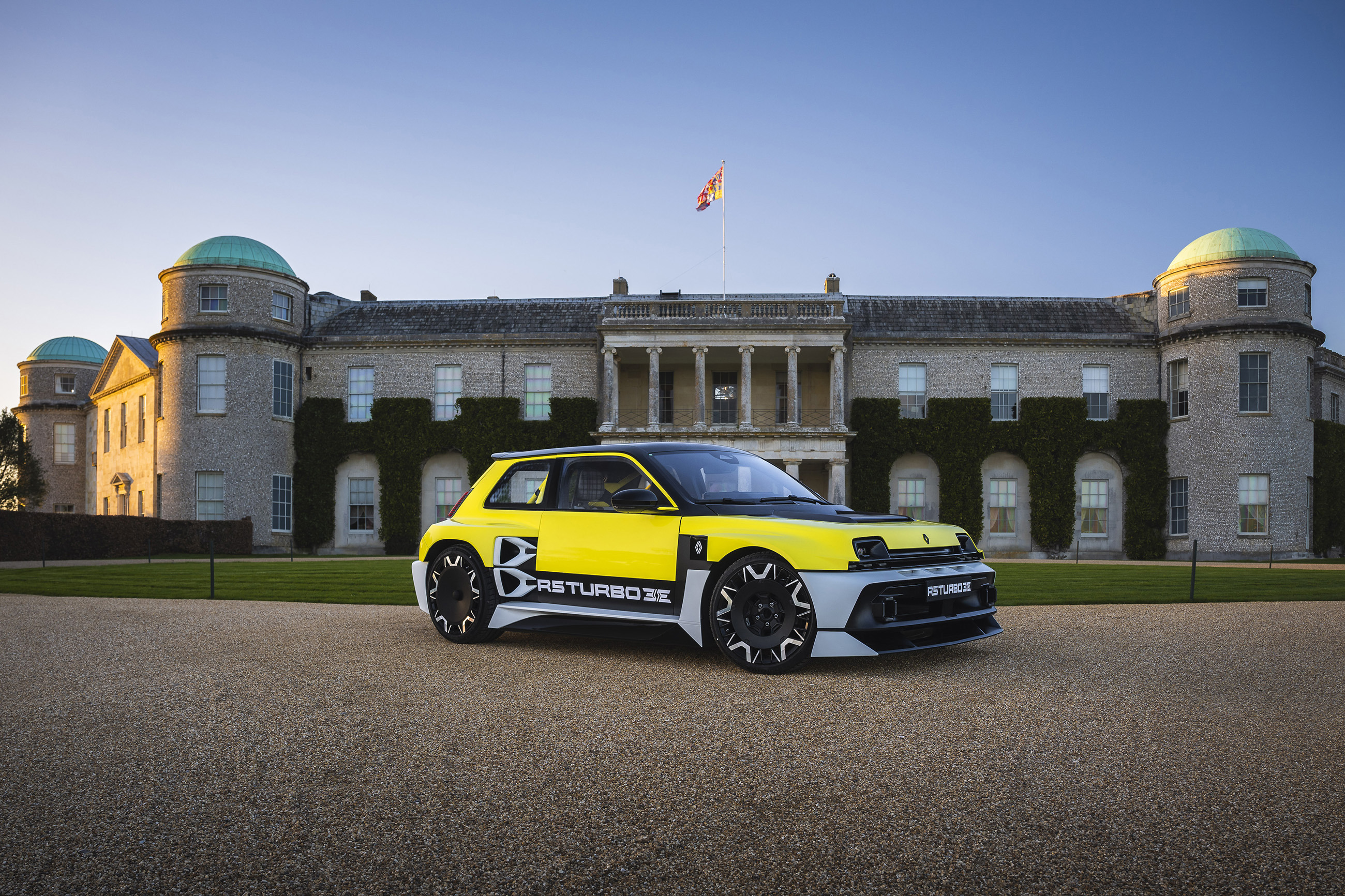 Production-ready Renault 5 Turbo 3E to fly up the Festival of Speed ...