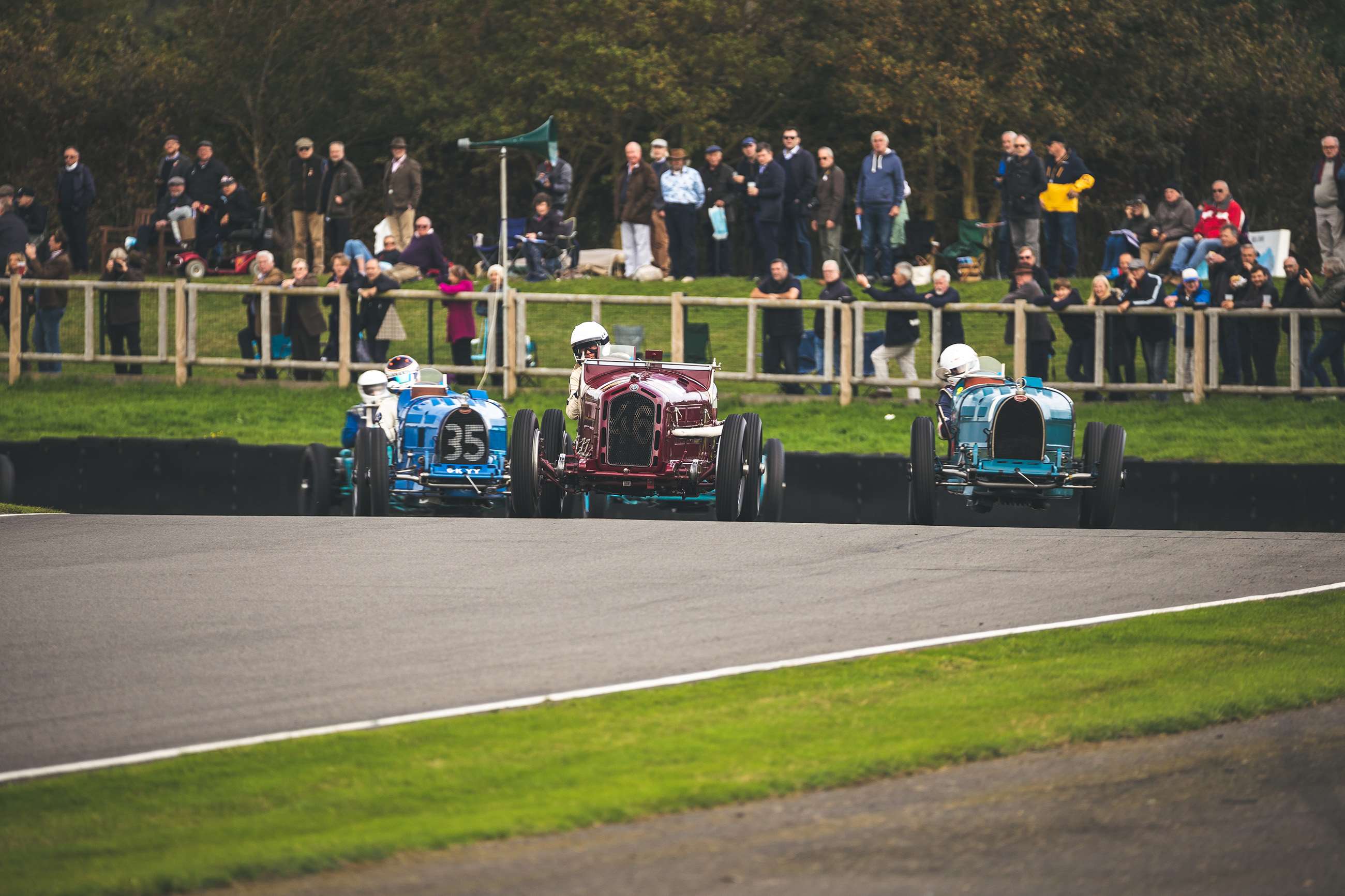 [Gallery] The elegant racers of the Earl Howe Trophy | GRR