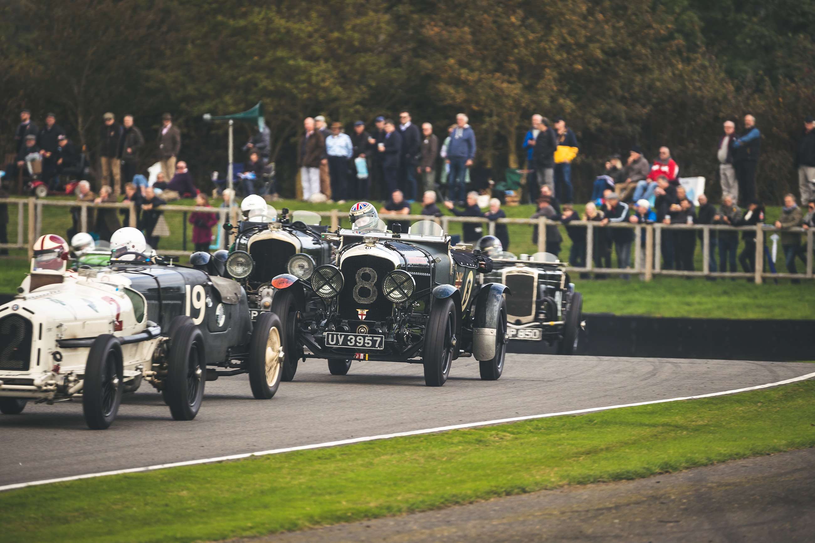 [Gallery] The elegant racers of the Earl Howe Trophy | GRR