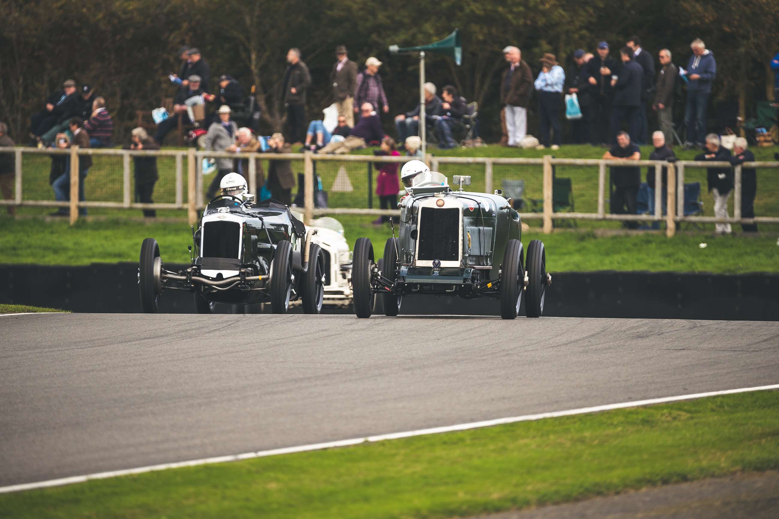 [Gallery] The elegant racers of the Earl Howe Trophy | GRR