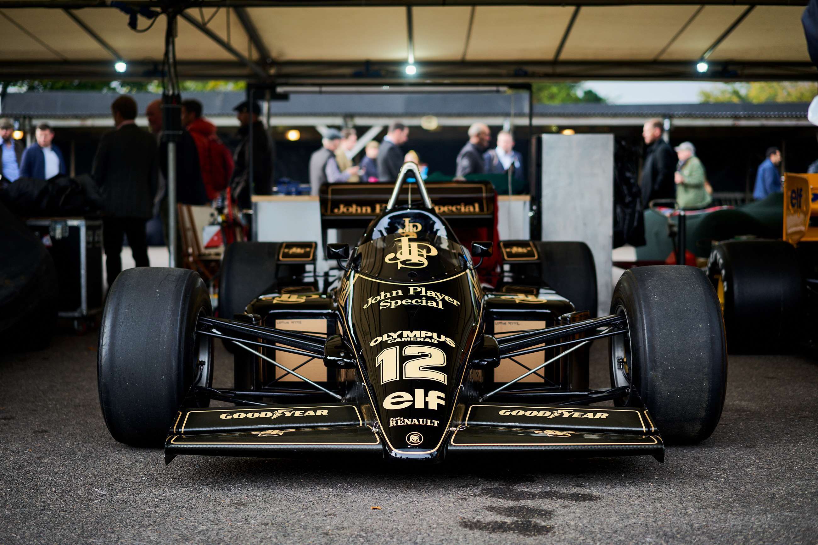 [Video] The real story behind Ayrton Senna's helmet