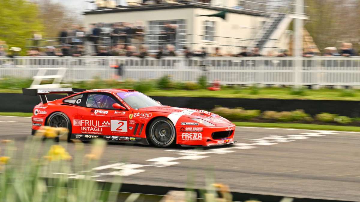 GT1 dream machines return to Goodwood in the sunshine | GRR