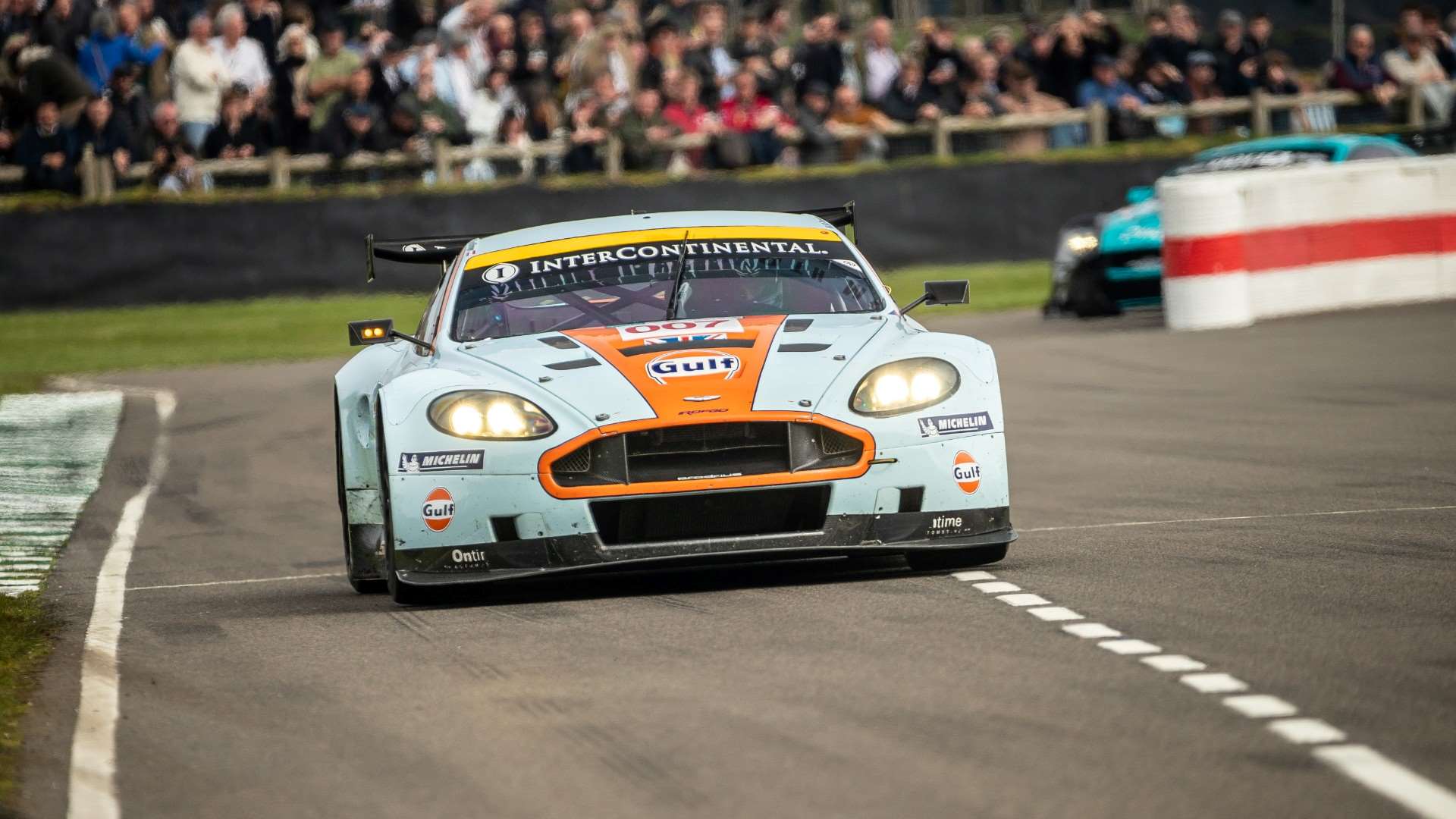 GT1 dream machines return to Goodwood in the sunshine | GRR