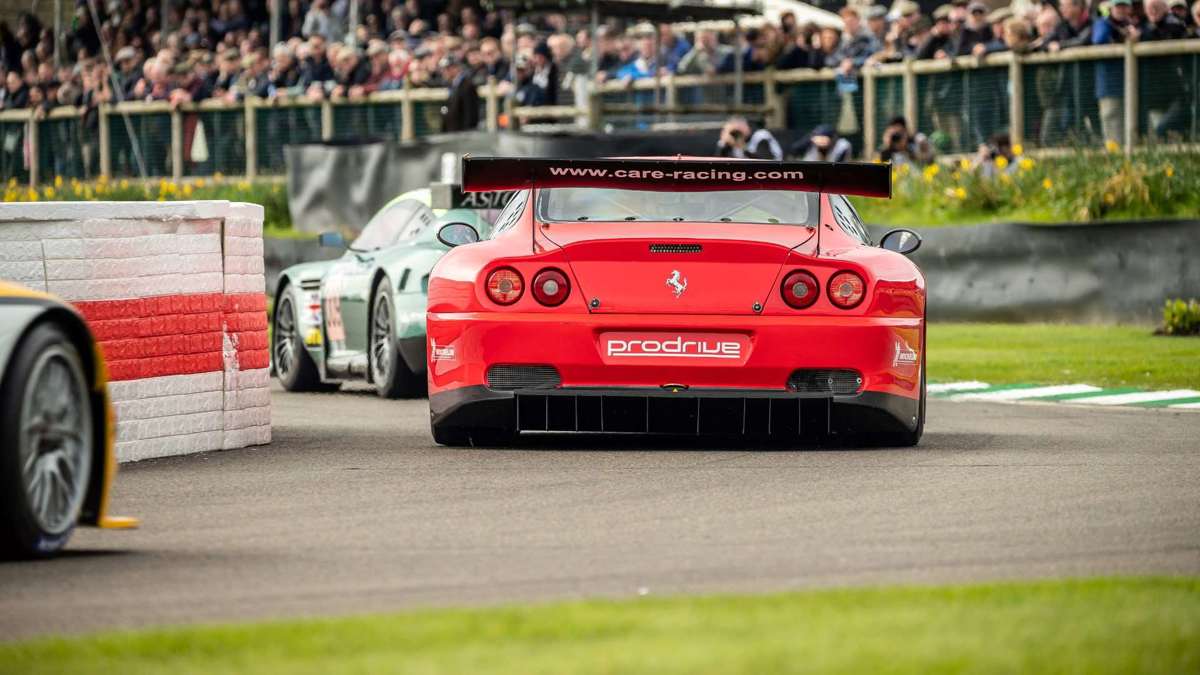 GT1 dream machines return to Goodwood in the sunshine | GRR
