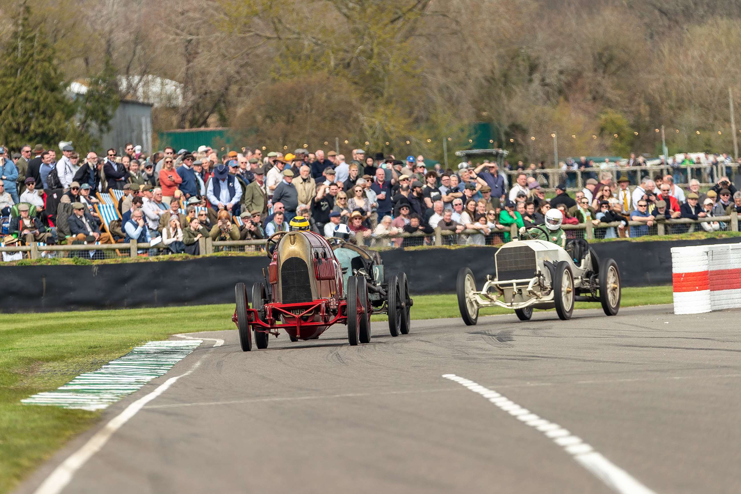 Edwardian machines go head to head at Members' Meeting | GRR