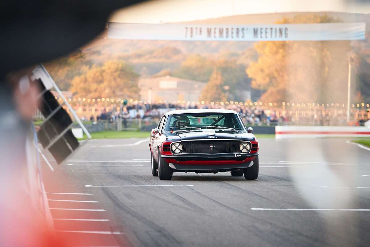 Testing a V8 Mustang engine on sustainable fuel | GRR