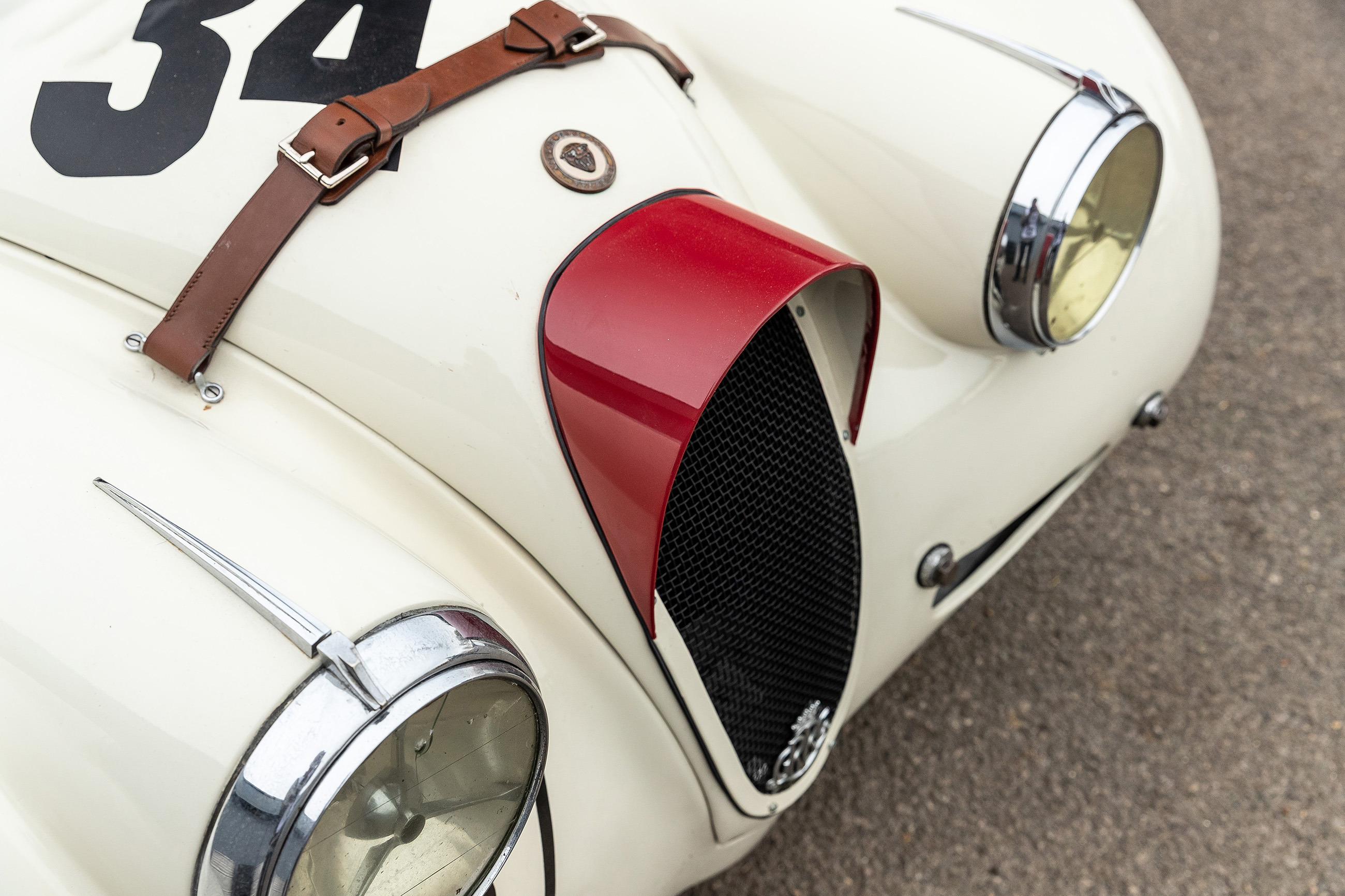 ‘Project Protheroe’: A 1954 Jaguar XK120’s quest to gain FIA approval | GRR