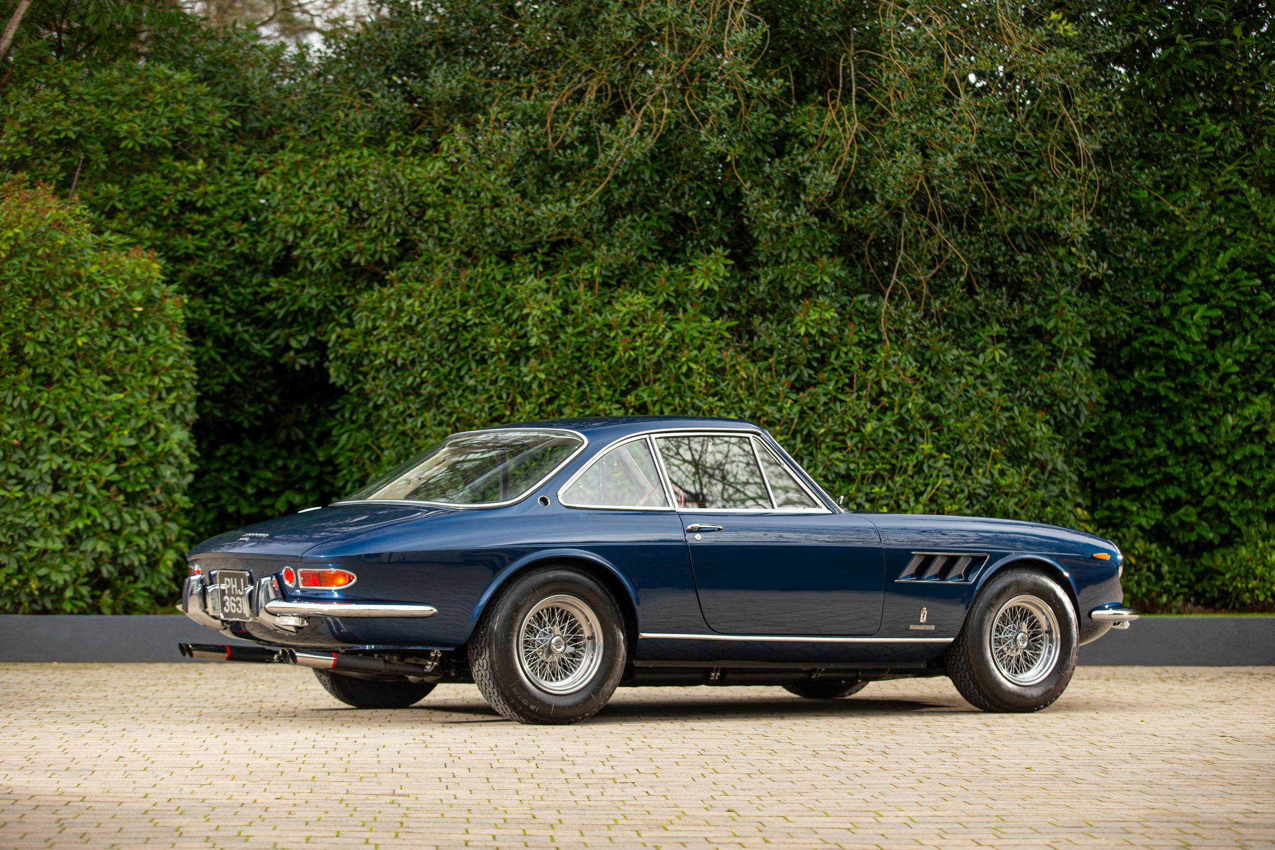 Supercars and classics headline the Bonhams|Cars Members’ Meeting sale ...