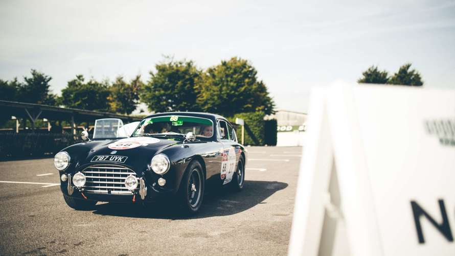 [Gallery] Duncan Hamilton test day - Revival racers put in the laps