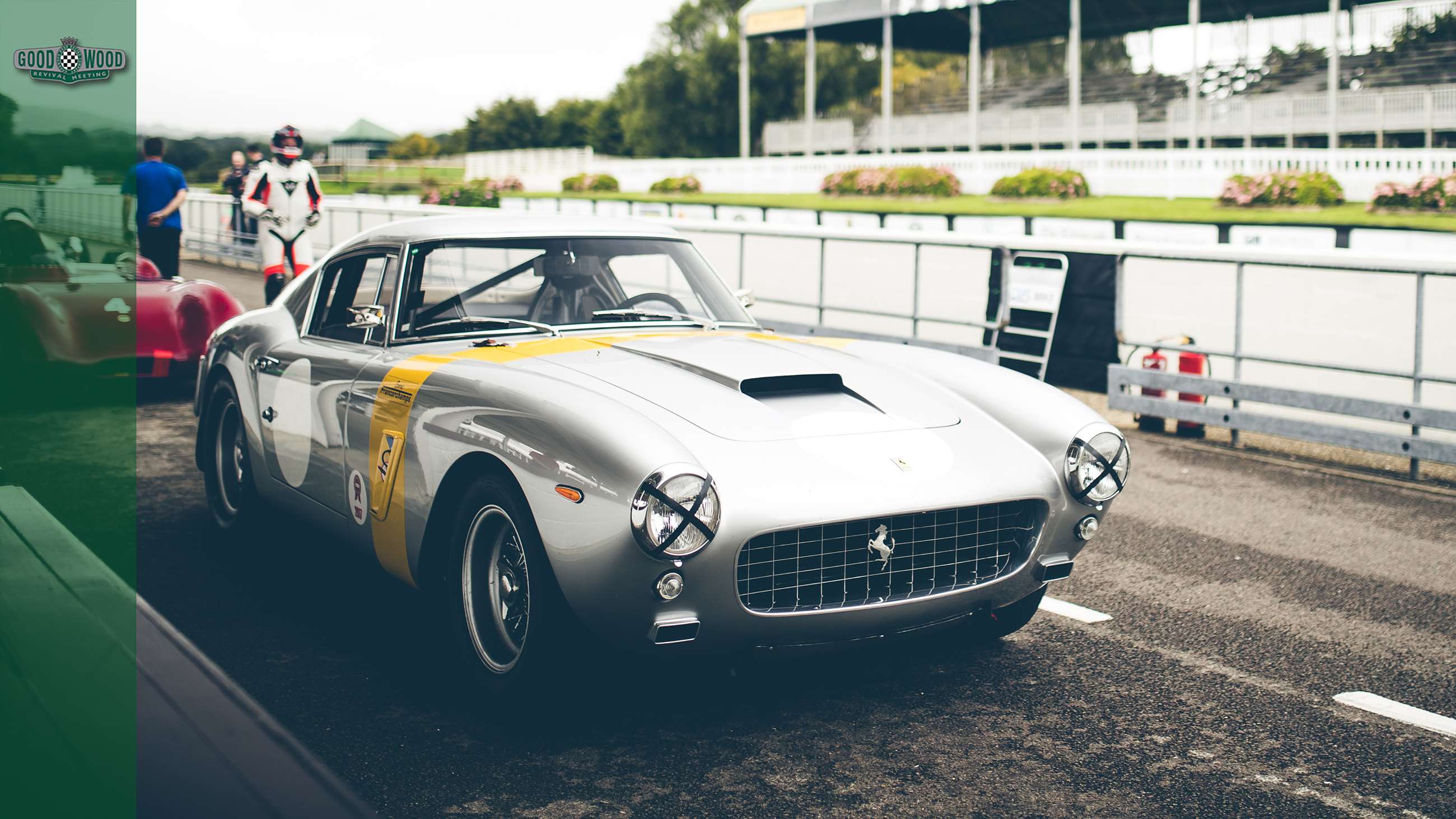 Goodwood Greats: Ferrari 250 SWBs on track