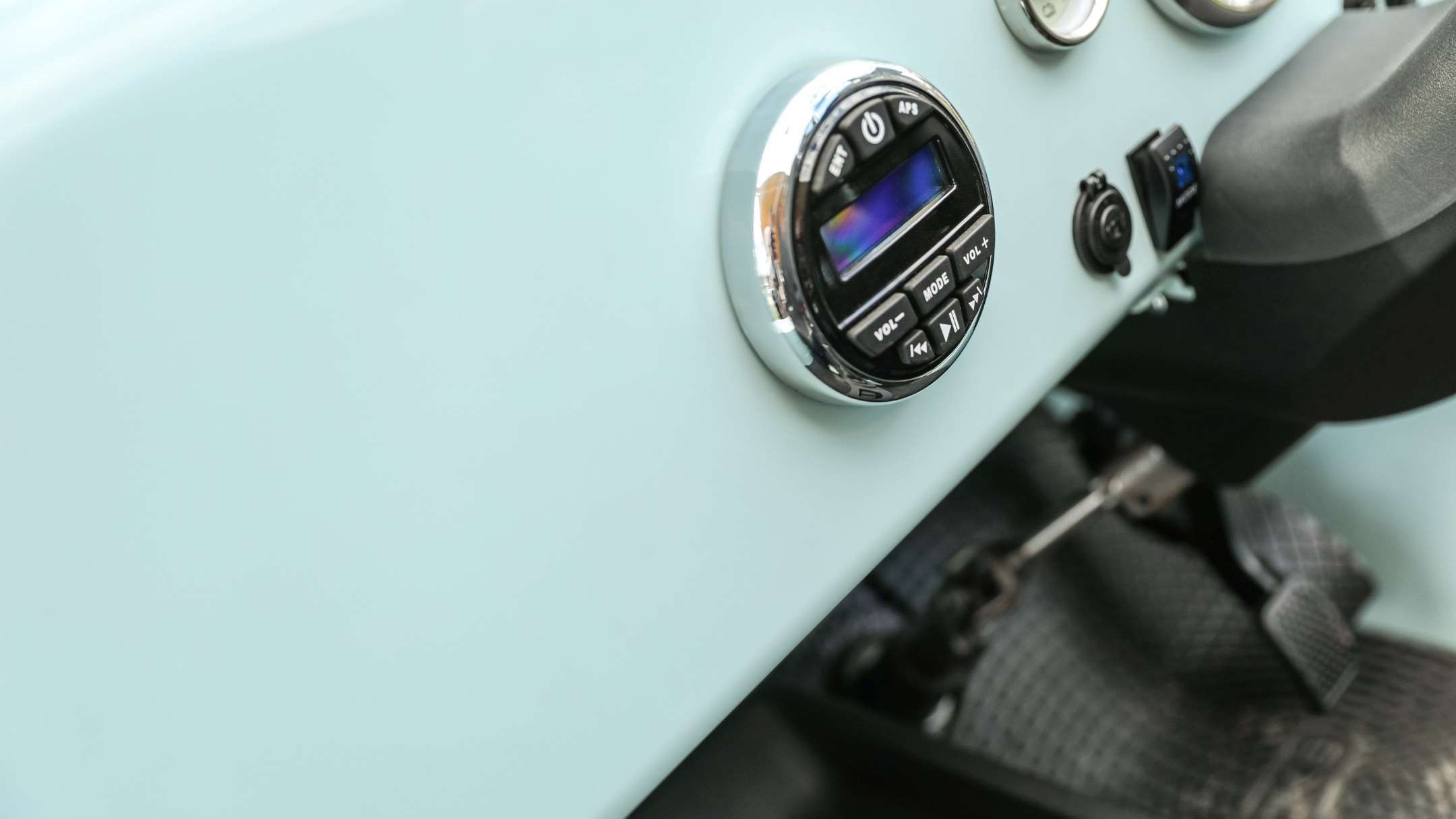 Moke makes an all-electric comeback | GRR