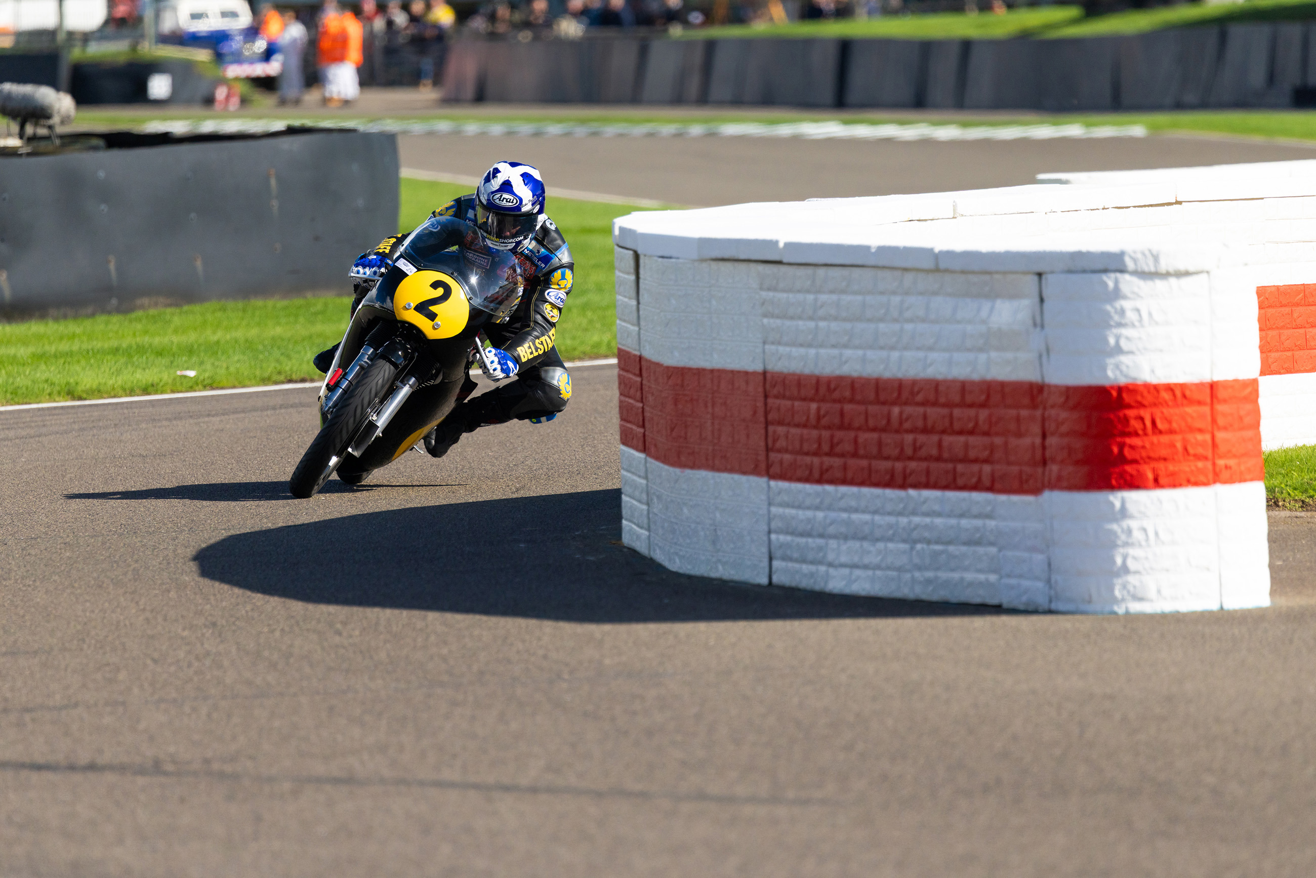[Video] 2025 Barry Sheene Memorial Trophy highlights | Goodwood Revival ...