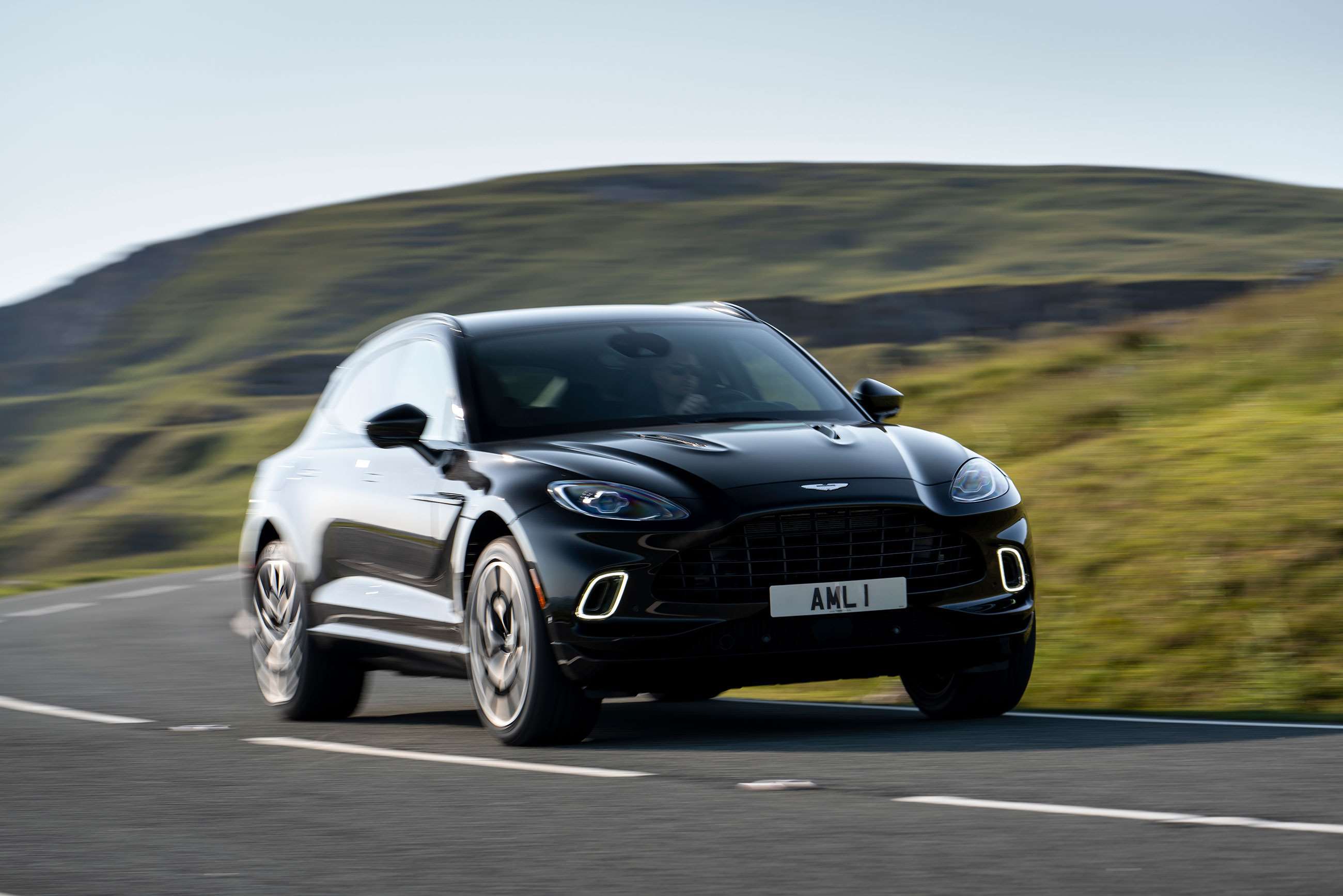 The 10 best luxury SUVs for 2025 | GRR