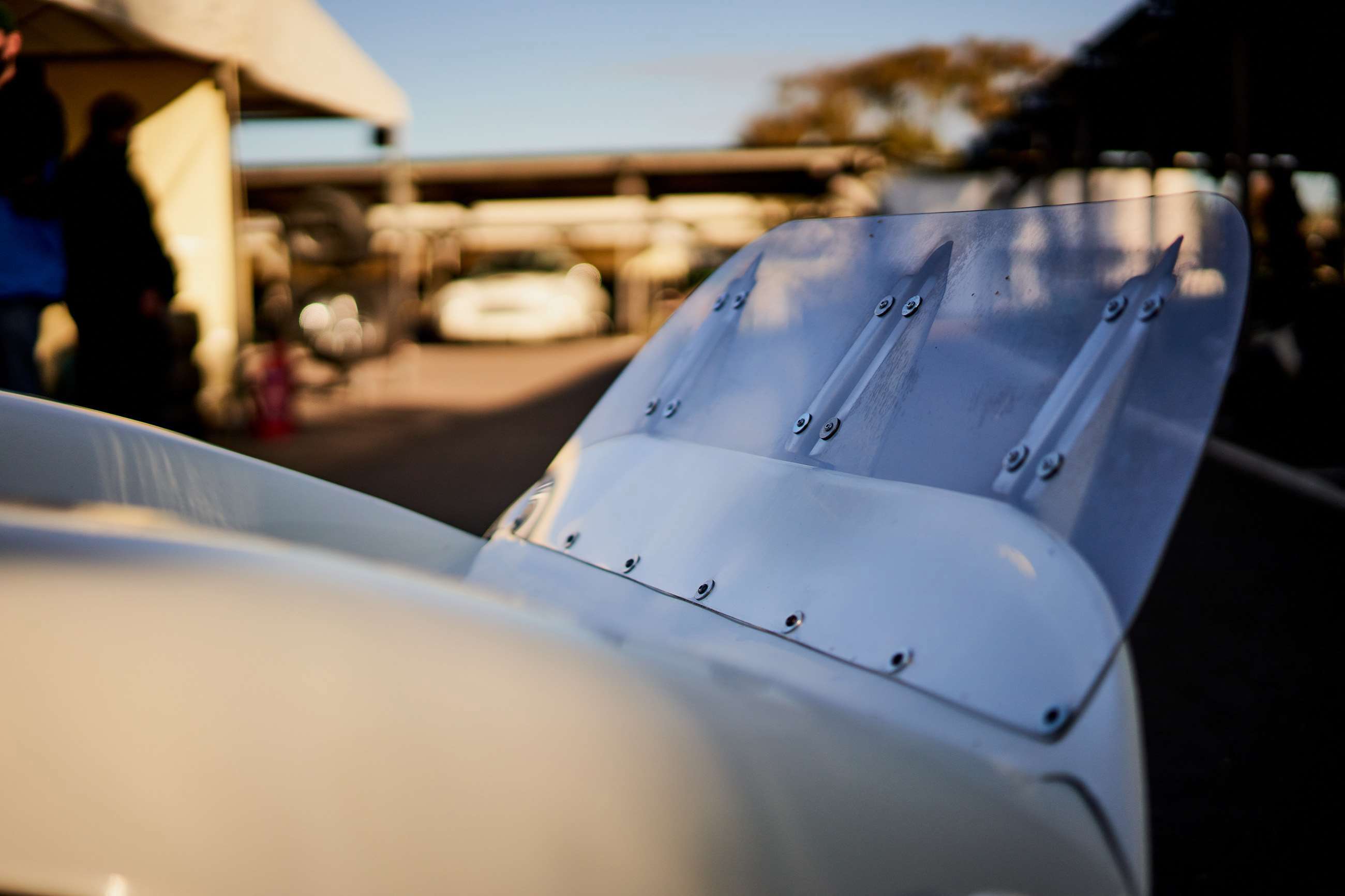 This McLaren M1A is a 551kg V8 rocket ship